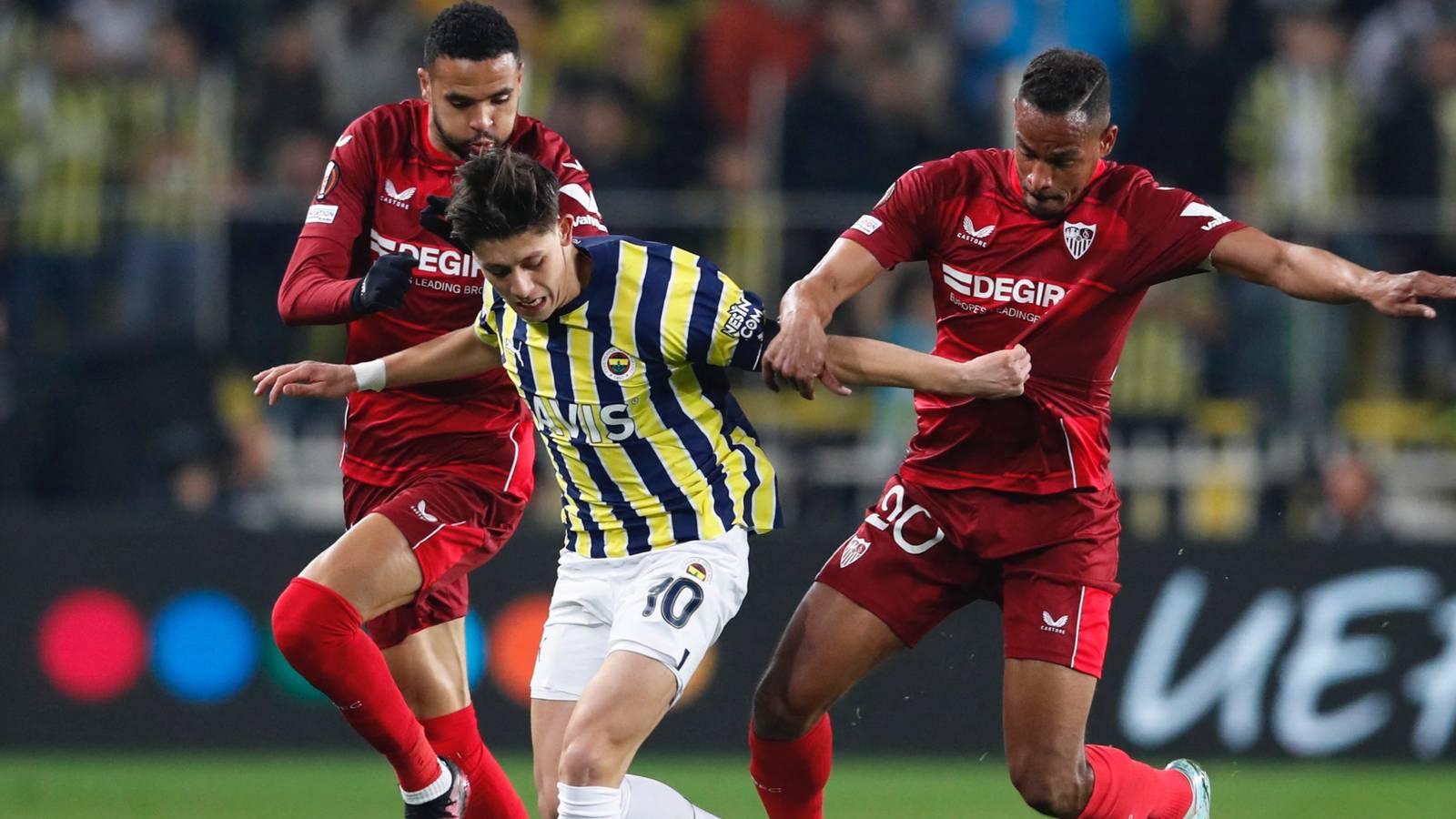 Liverpool Eyeing Dream Salah Heir In £15m 'Magician'