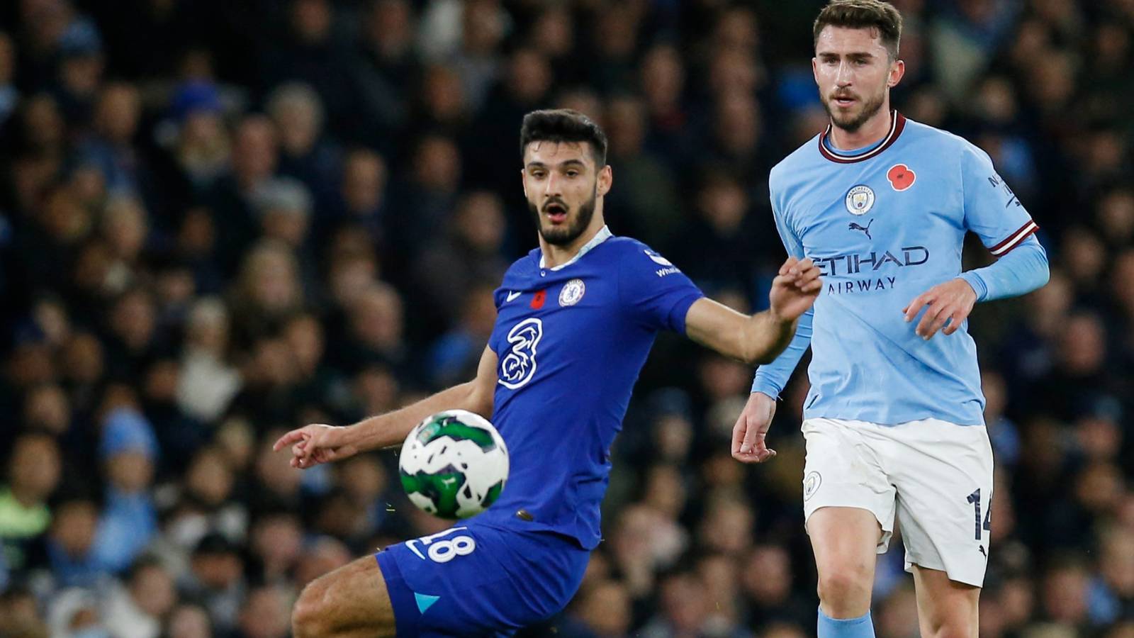 West Ham: Moyes "Destined" For "Devastating" Signing