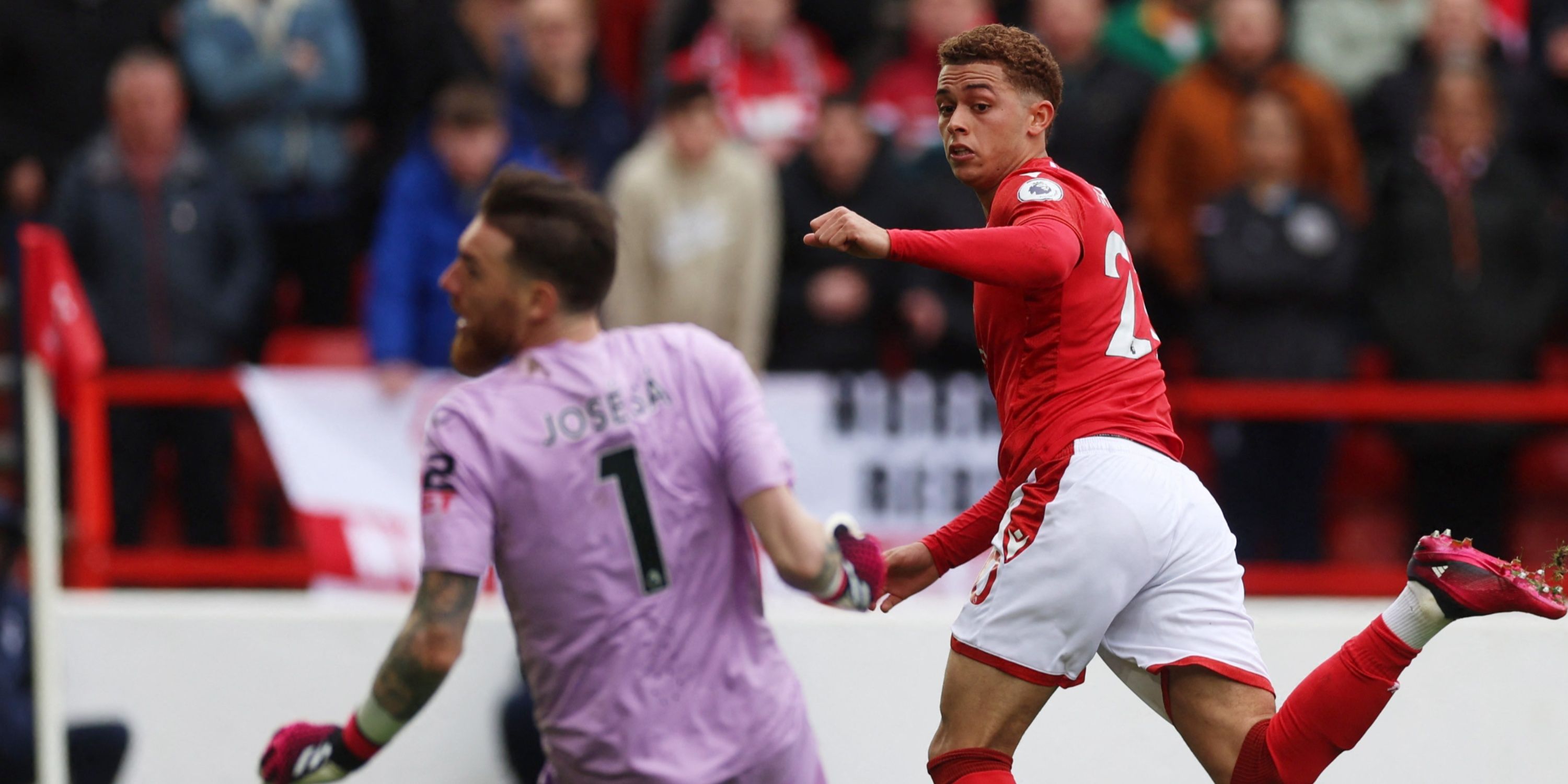 Tottenham: Spurs Eye Late Bid For Tottenham: Spurs Eye Late Bid For