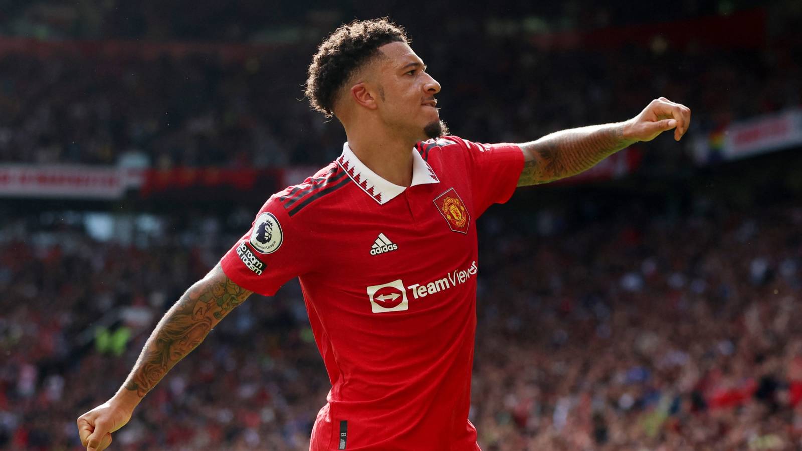 Jadon Sancho angry Erik ten Hag is choosing to play £200k-p/w Man Utd star