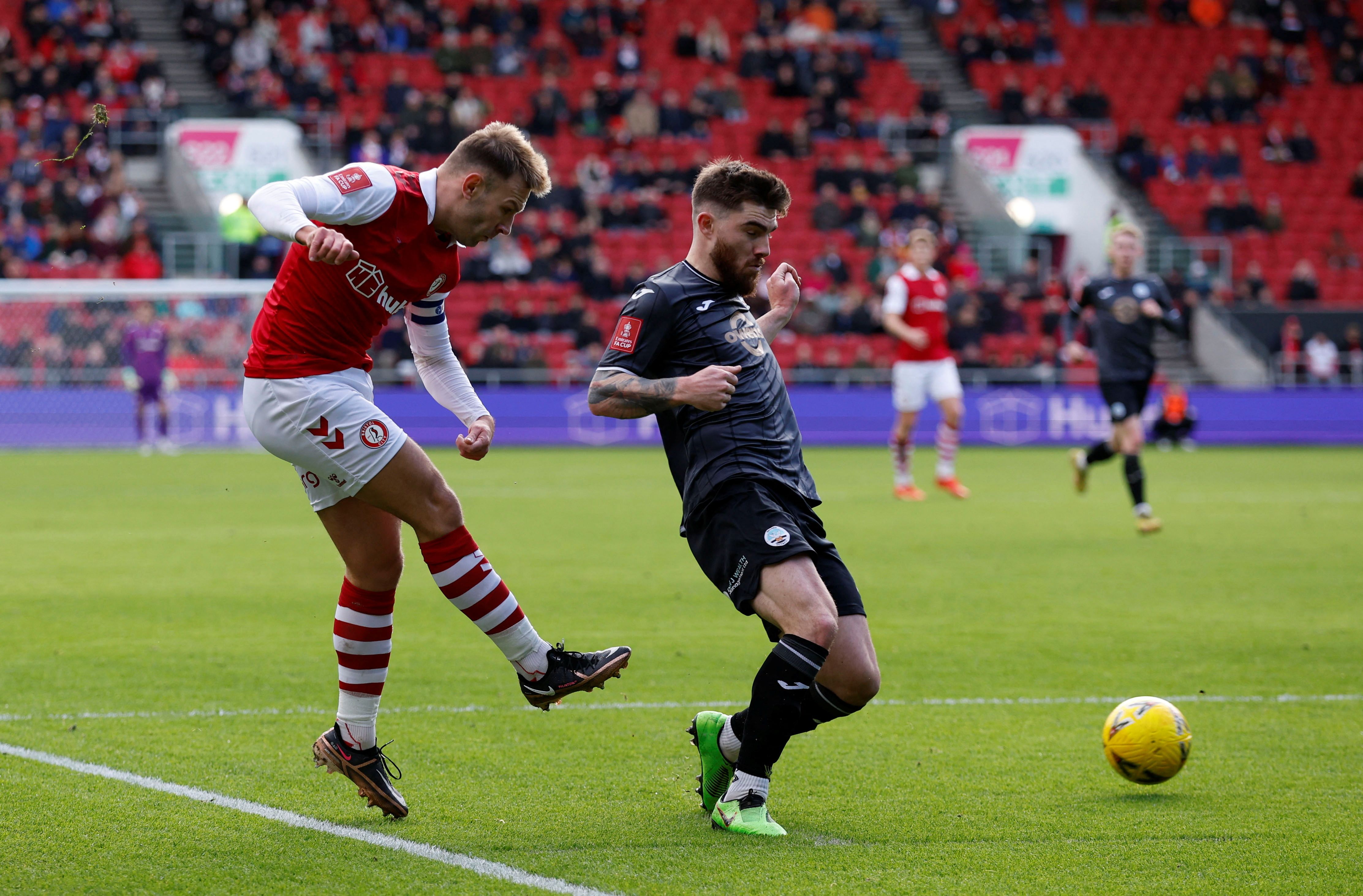 Leeds Want 'Outstanding' £9k-p/w Gem To Fix Bielsa Error