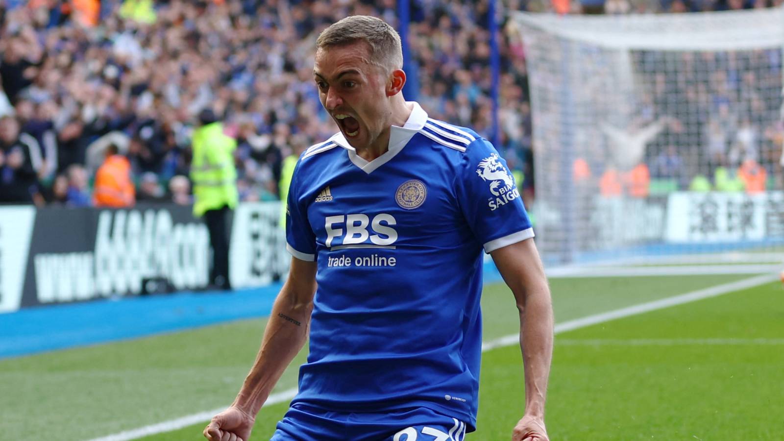 CONFIRMED: Timothy Castagne signs for Fulham