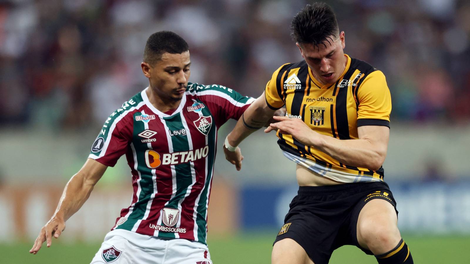 Wolves Could Sign Unbelievable £35m Gomes Partner At Molineux