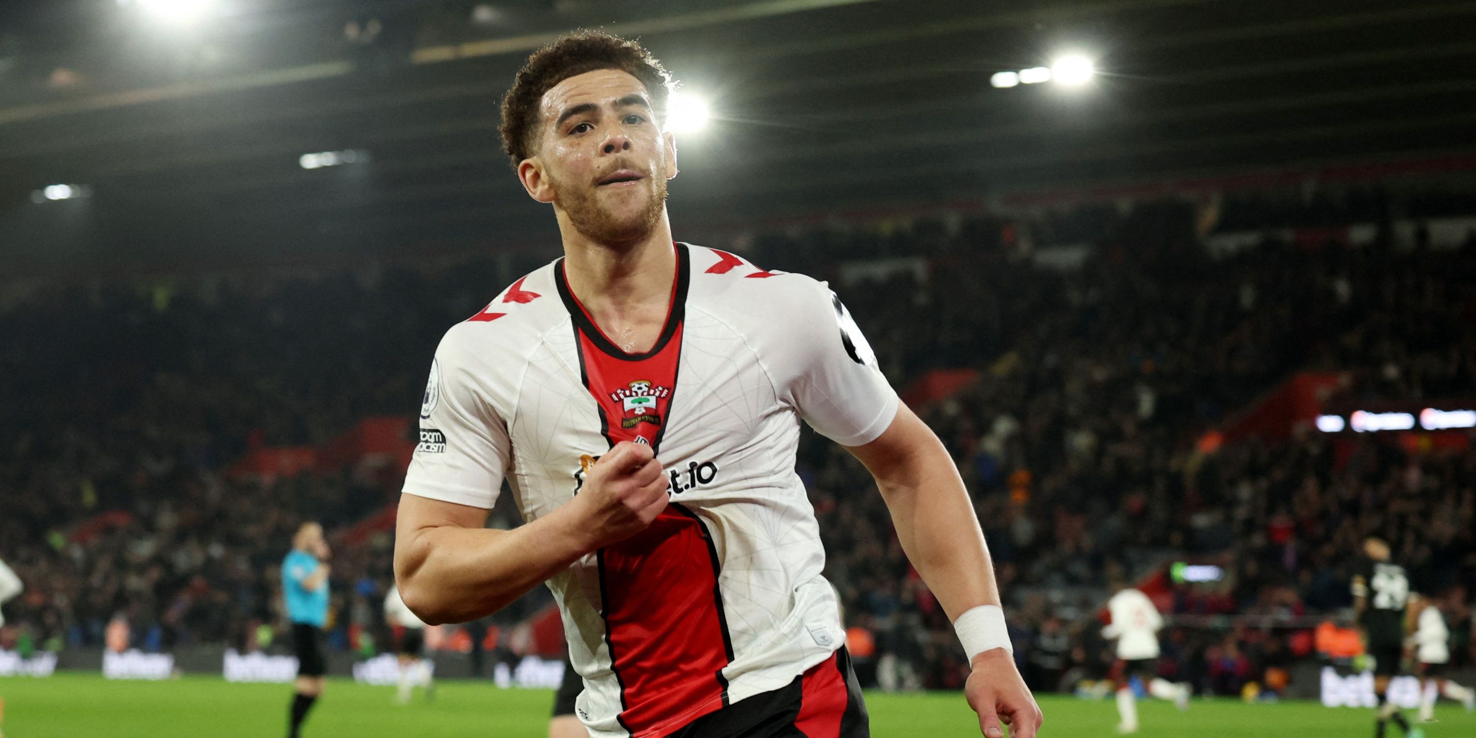 Wolves Ready To Fight To Bring £10m "Phenomenon" To Molineux