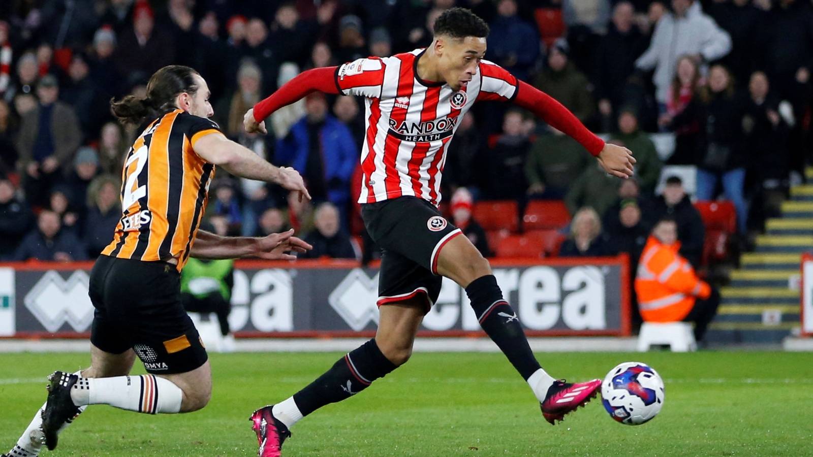 Everton: Dyche Could Bin Maupay After Enquiry For 20 y/o "Shining Light"