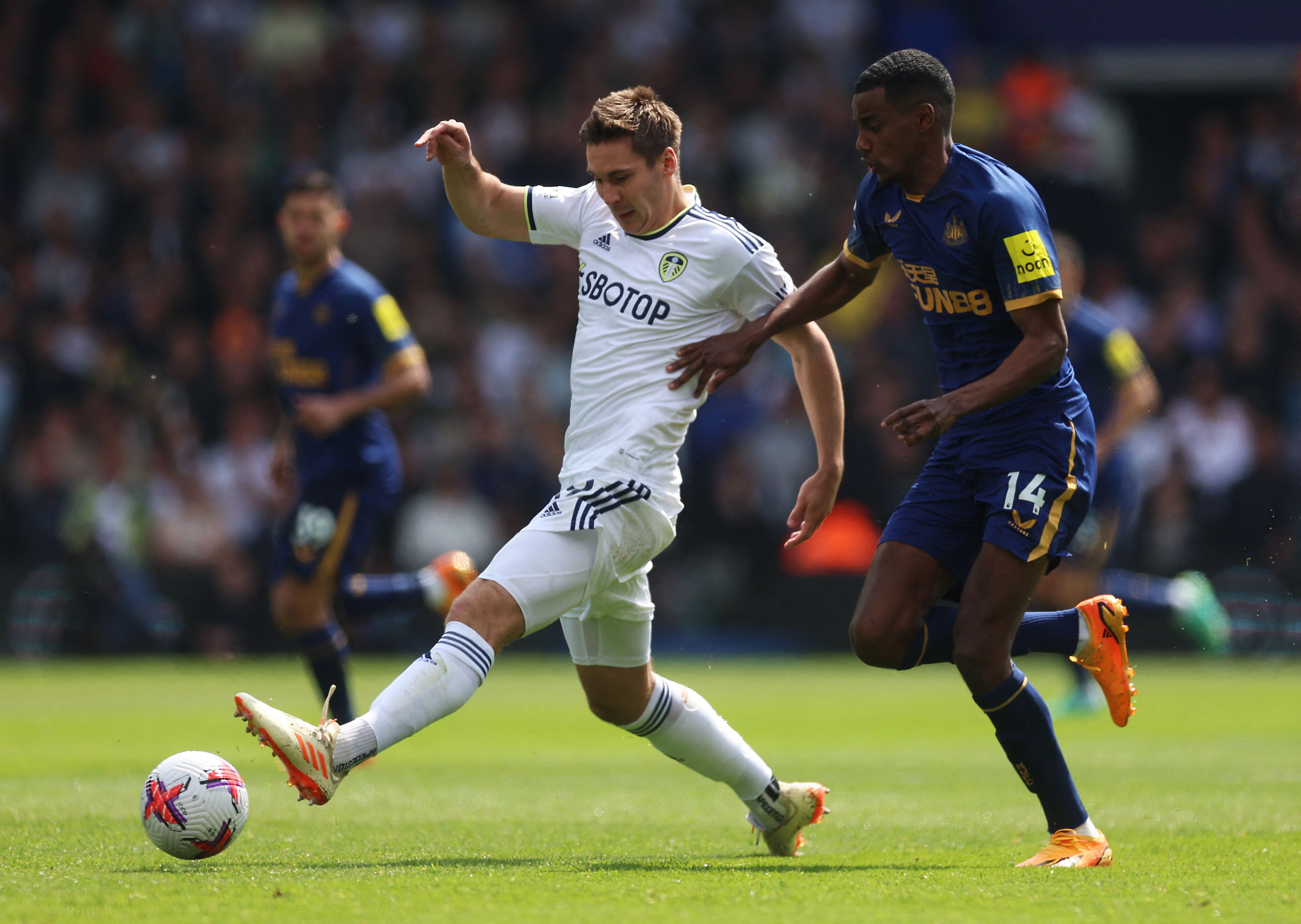 Leeds' £35k-p/w "Leader" Now "Close" To Completing Loan Exit