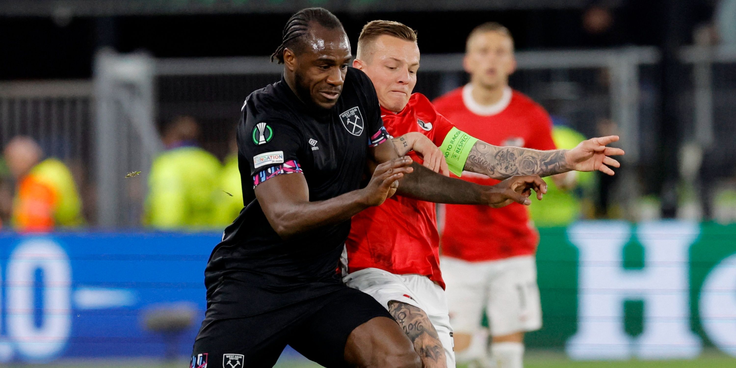 Celtic Keen On Signing £85k-p/w "Handful"