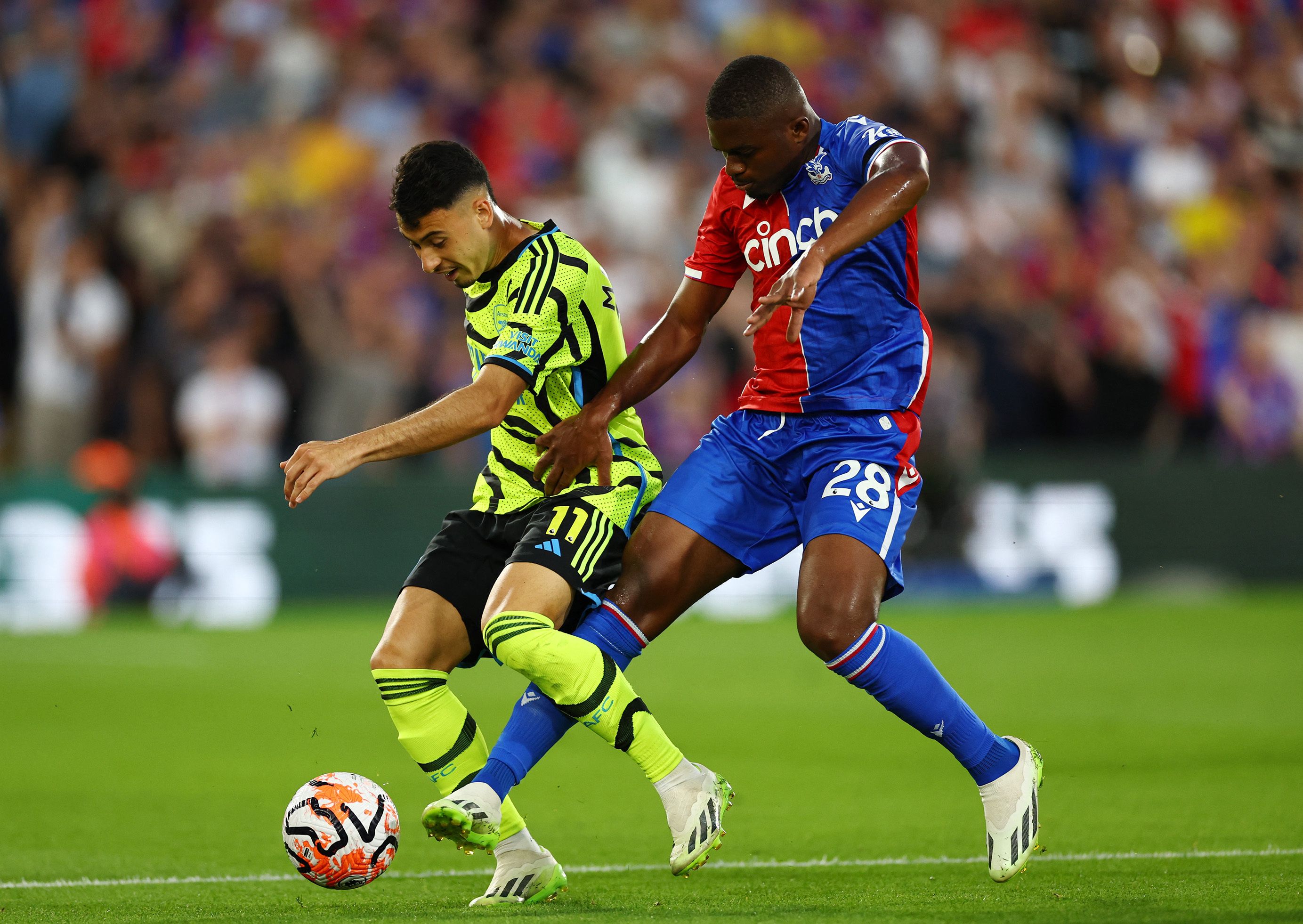 Liverpool Make Offer To Sign "Classy" £60k-p/w Midfielder