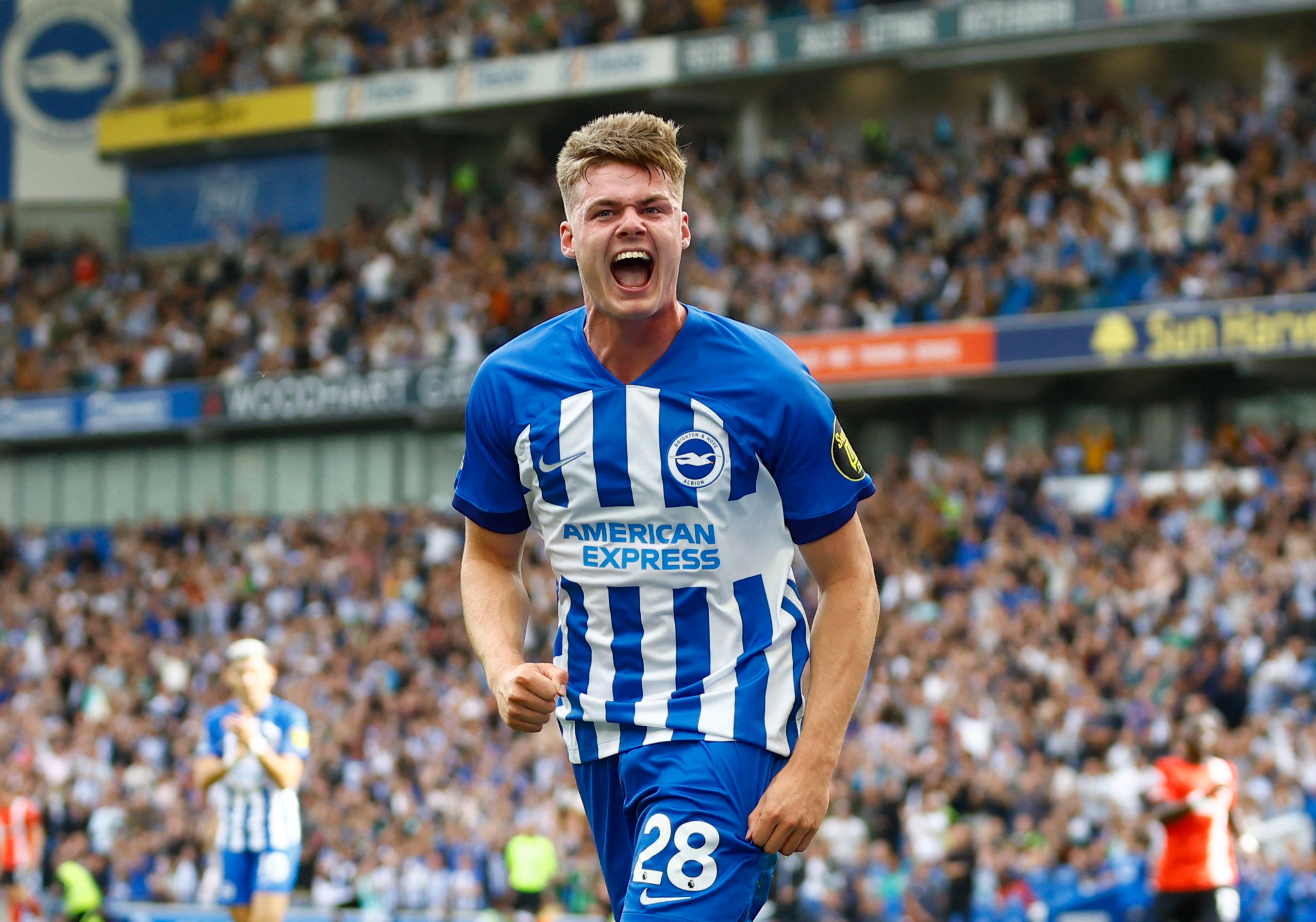 Chelsea: Hargreaves Tips Blues To Spend Big On Premier League Wonderkid