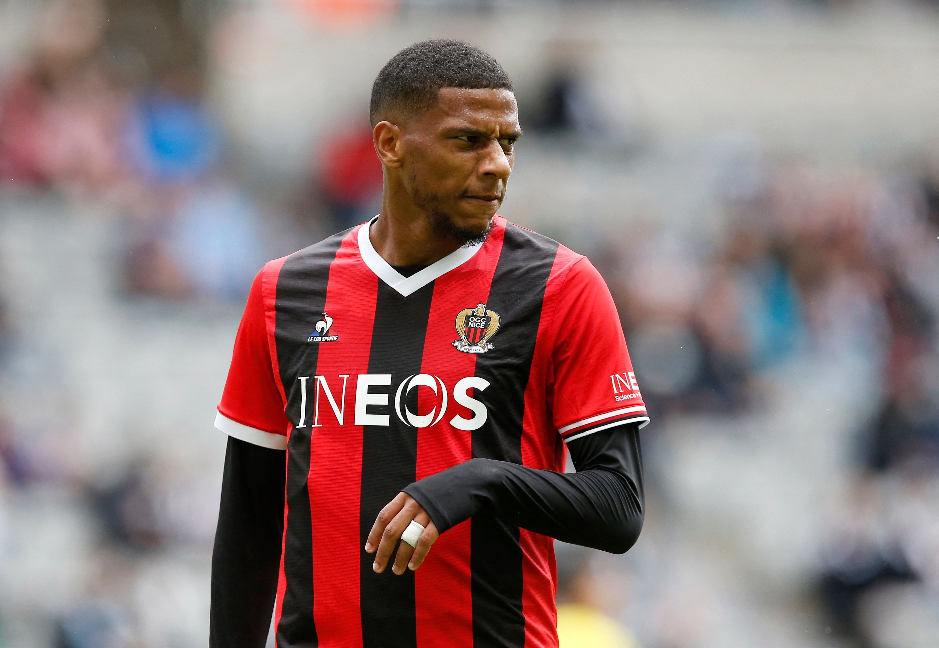 Newcastle: Howe could sign dream Botman partner in £34m "Rolls-Royce"