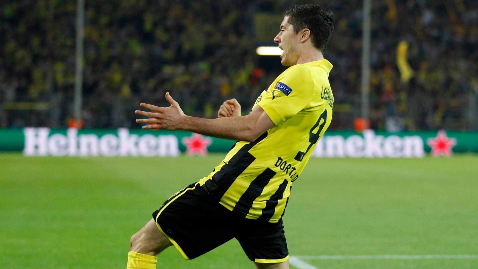 Player Profile: Robert Lewandowski