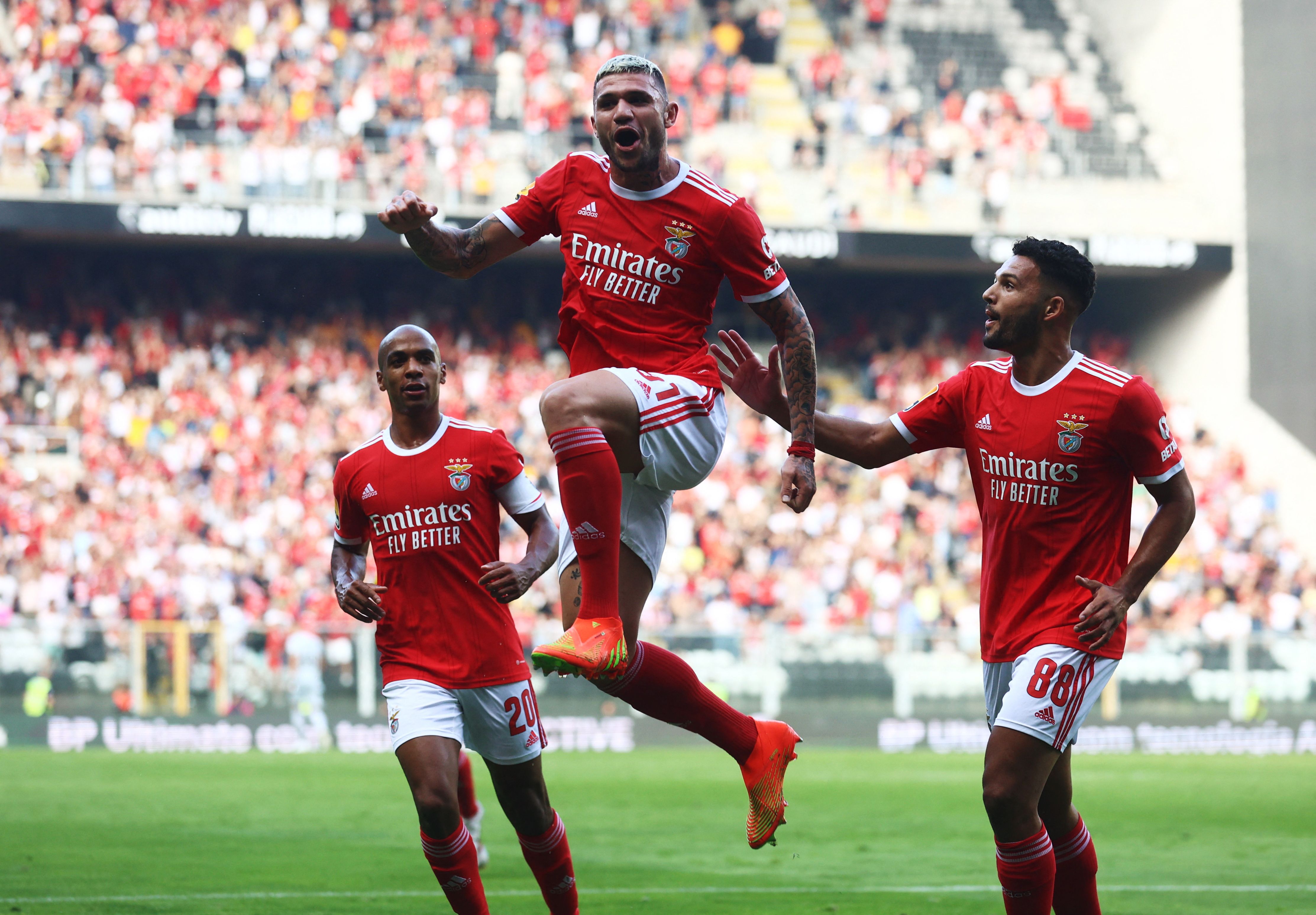 Nottingham Forest Submit Bid For "Complete" £25m Colossus
