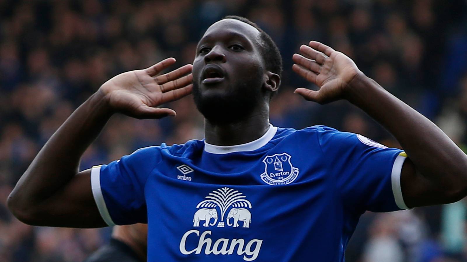 Moyes' own Lukaku: Everton could see bid accepted for £40m "monster"
