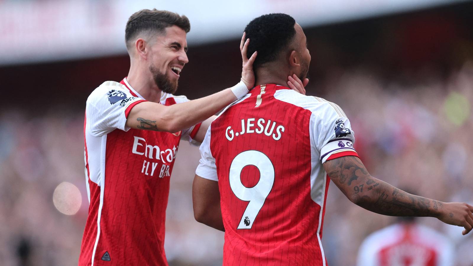 Arsenal: Gary Neville makes "negative" Gabriel Jesus claim