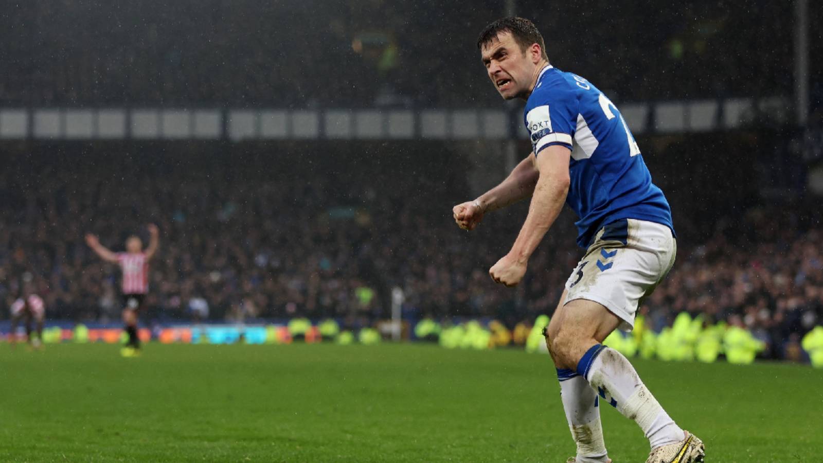 Everton: Impressive academy star could be Coleman's heir at Goodison