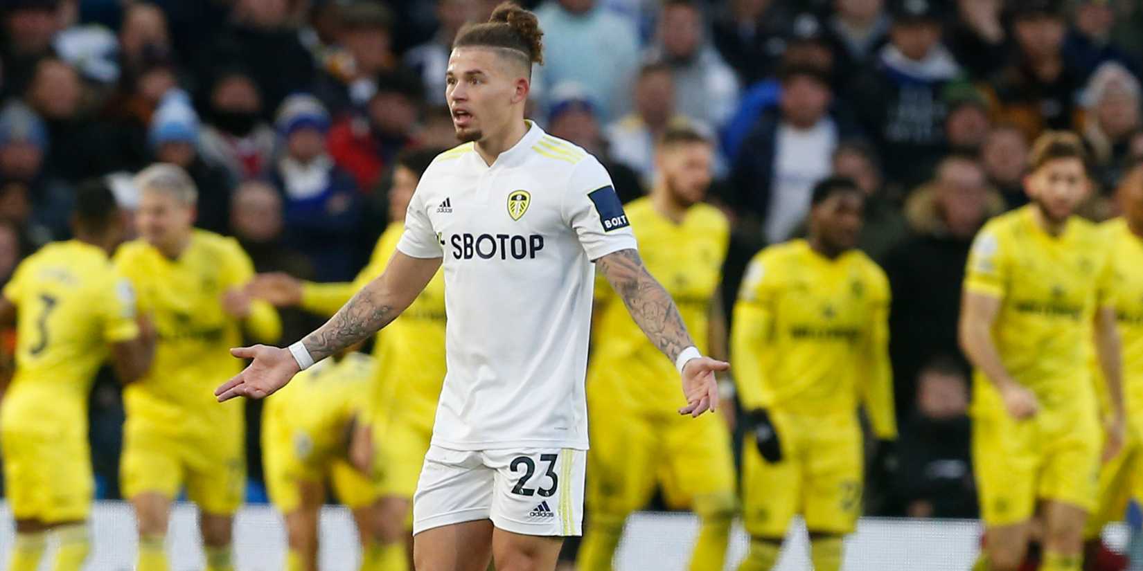 He's shades of Kalvin Phillips: Leeds plot move for "phenomenal" PL star