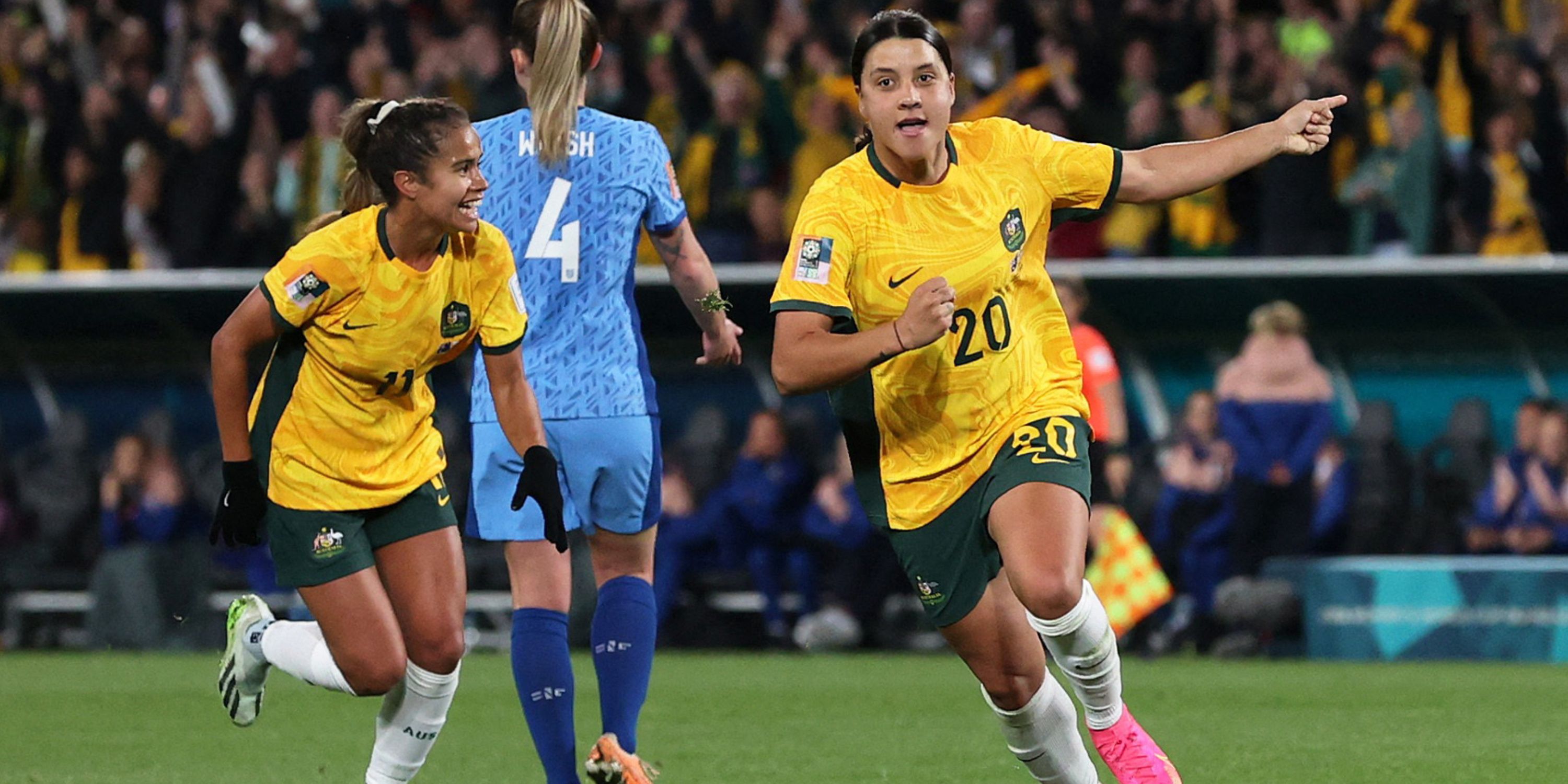 Yearly wages: Ranking top 10 men's football highest earners vs women's