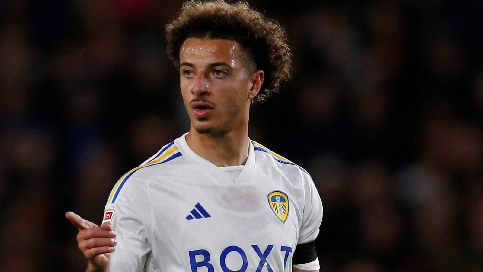 Imagine him & Ampadu: Leeds battling to sign £7m "absolute baller"