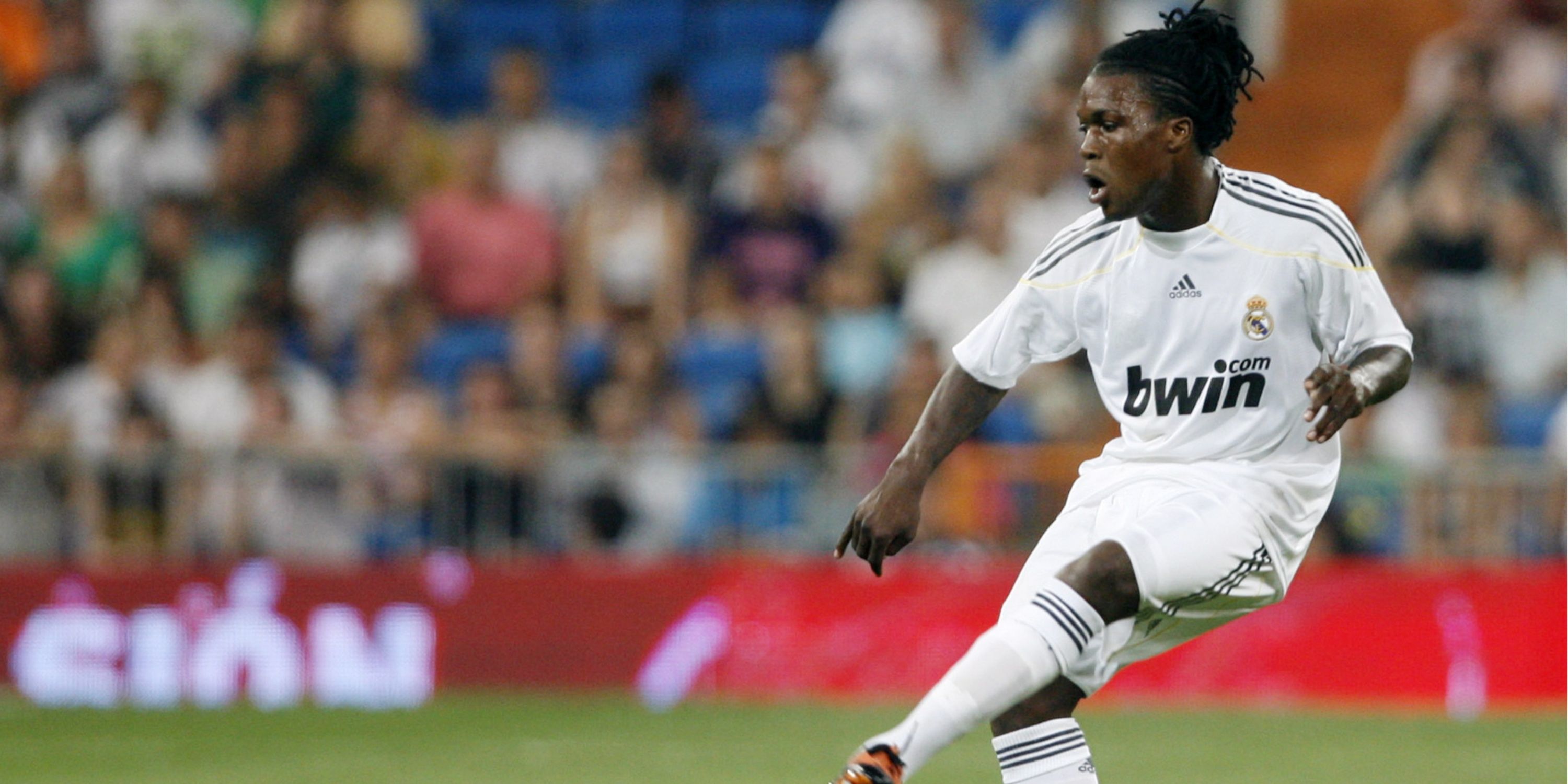 20 famous footballers you never knew were related