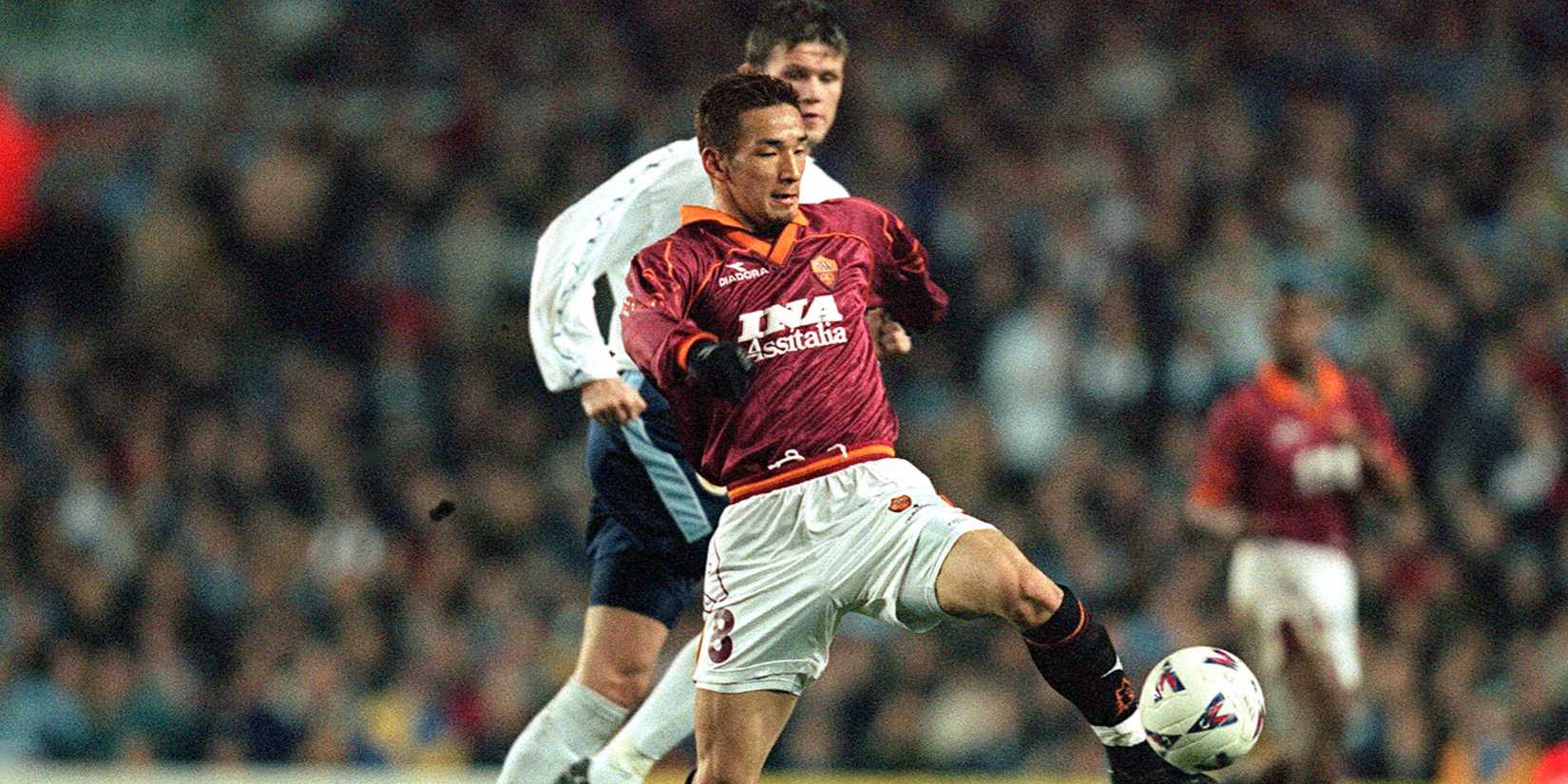 11 Famous Footballers Who Retired Early