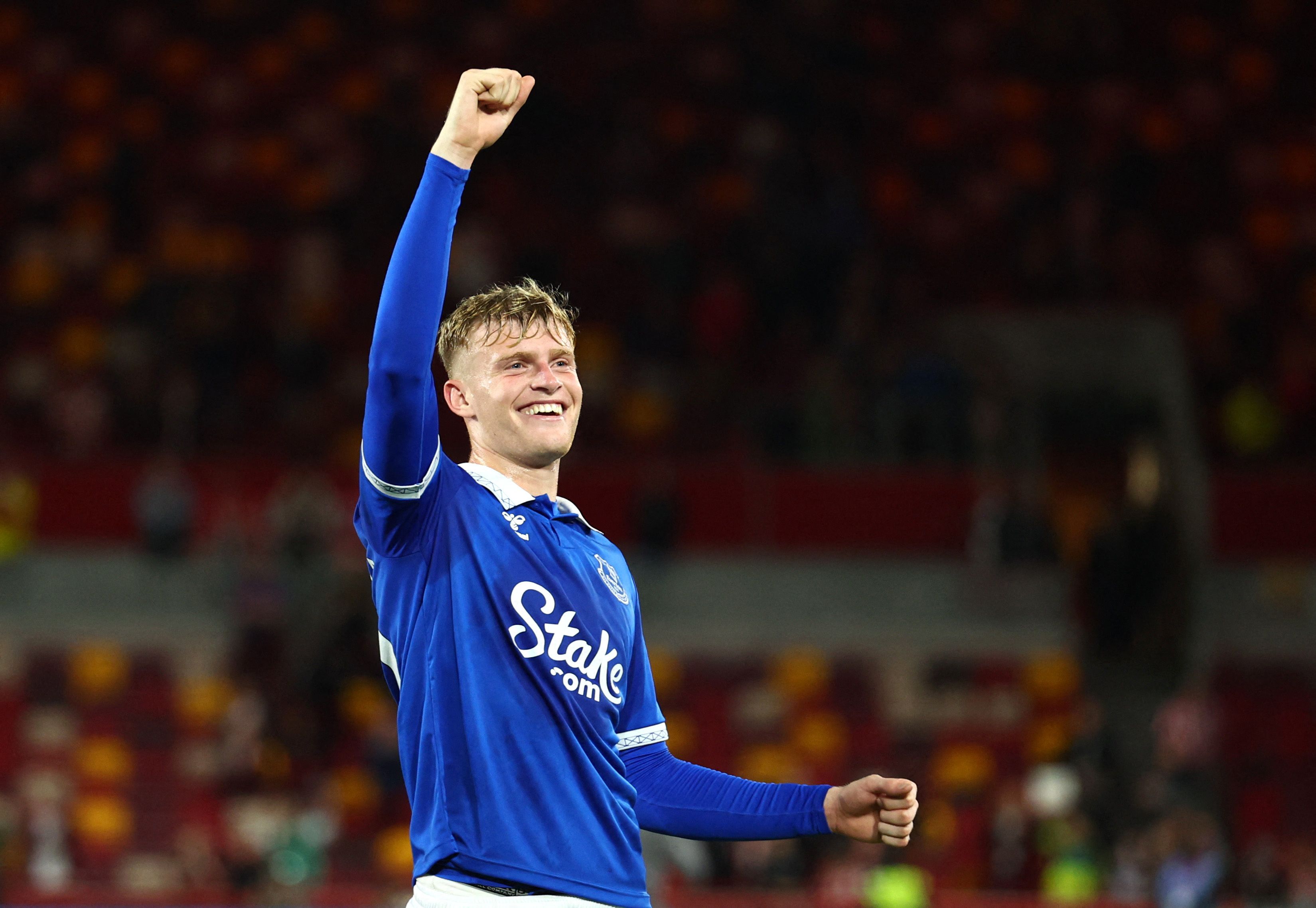 Jarrad Branthwaite news: Everton's "terrific" talent wanted by Man Utd