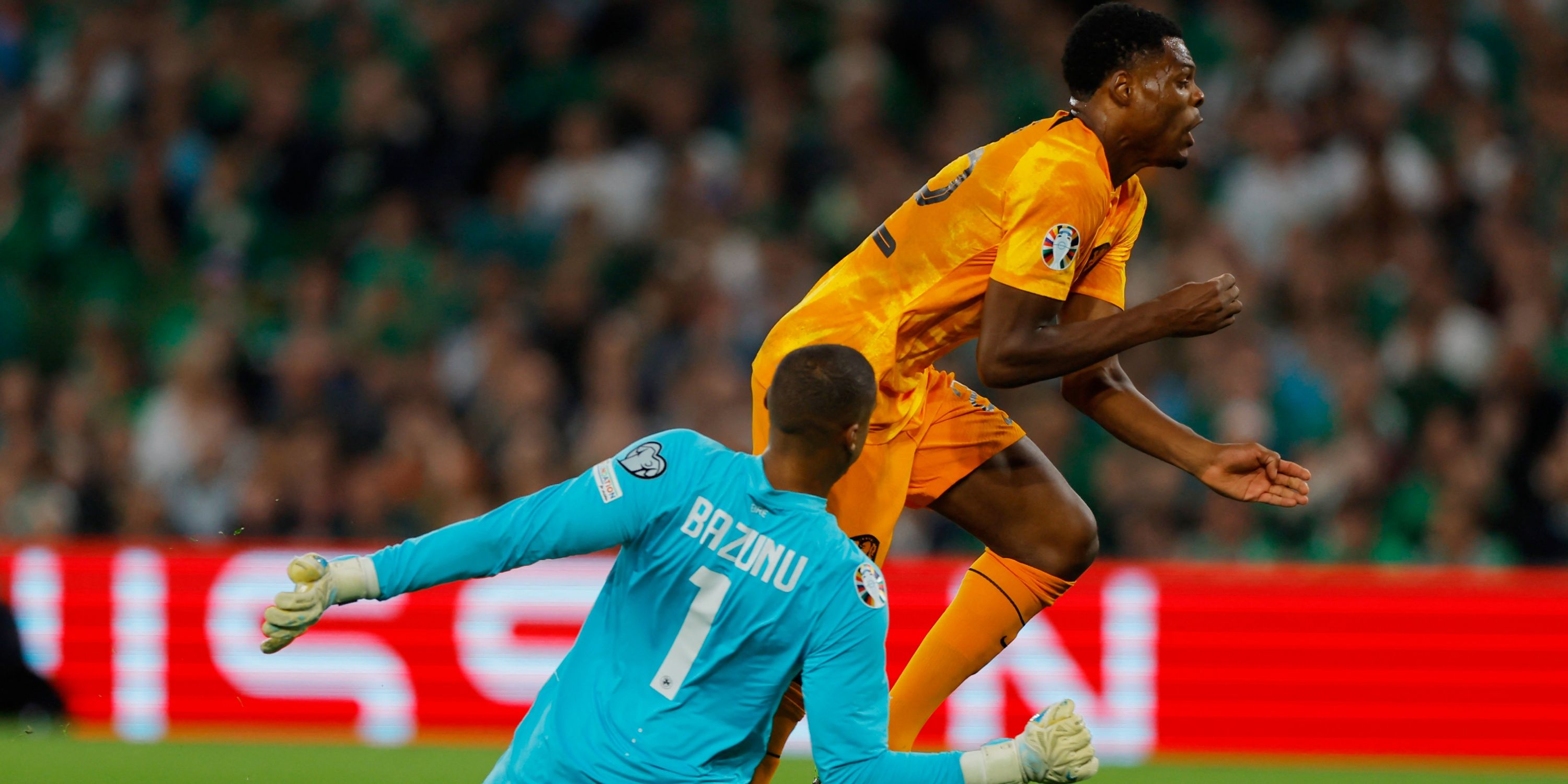 Spurs eyeing move for Spurs eyeing move for