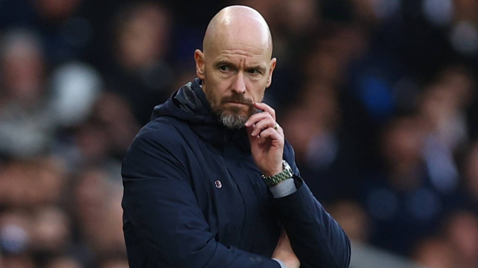 Oh no: Ten Hag hands Man Utd big injury blow regarding "tremendous" ace