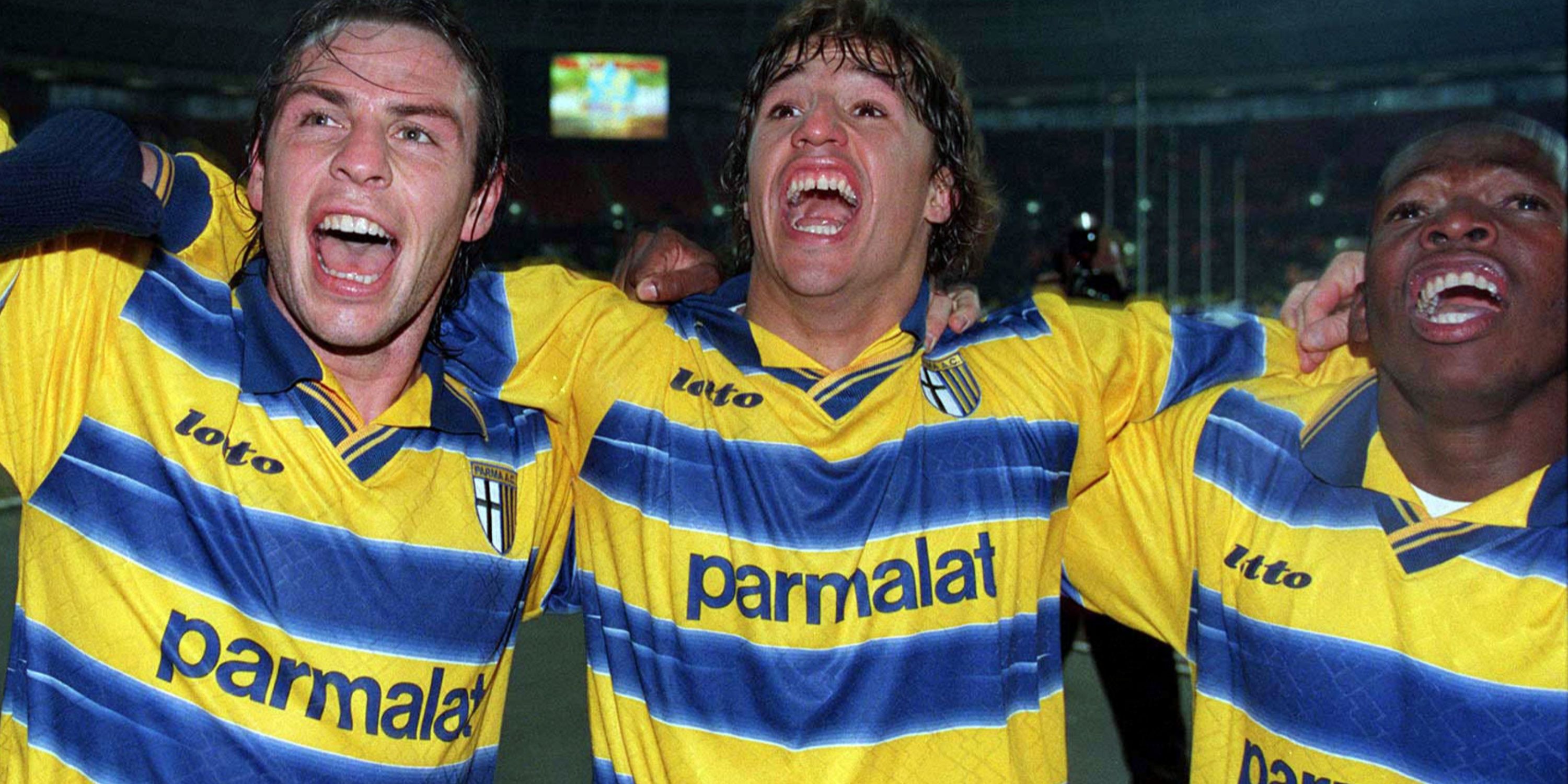 13 iconic football shirt sponsors - ranked