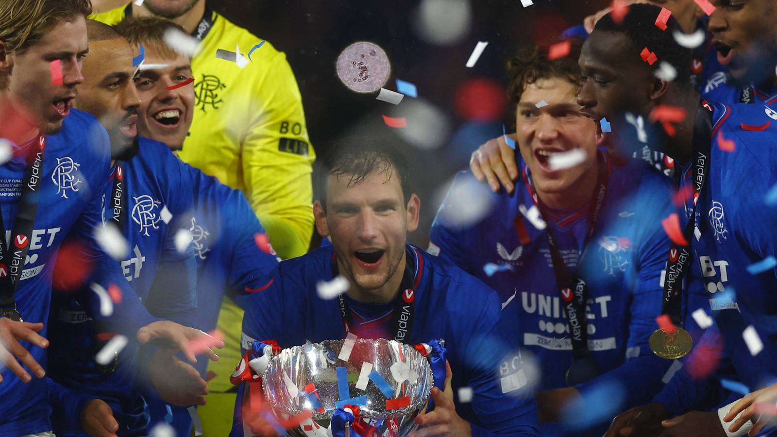 Clement benches Barisic in predicted Rangers lineup vs Motherwell