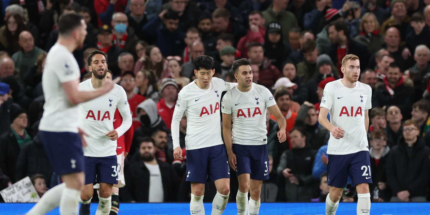 Player who Frank called "perfect" in advanced talks to join new club ...