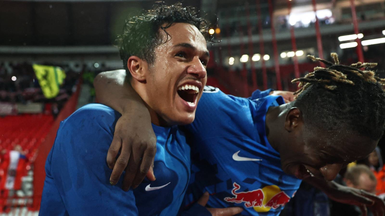 Leeds working to sign Carvalho ahead of Championship rivals; contact made