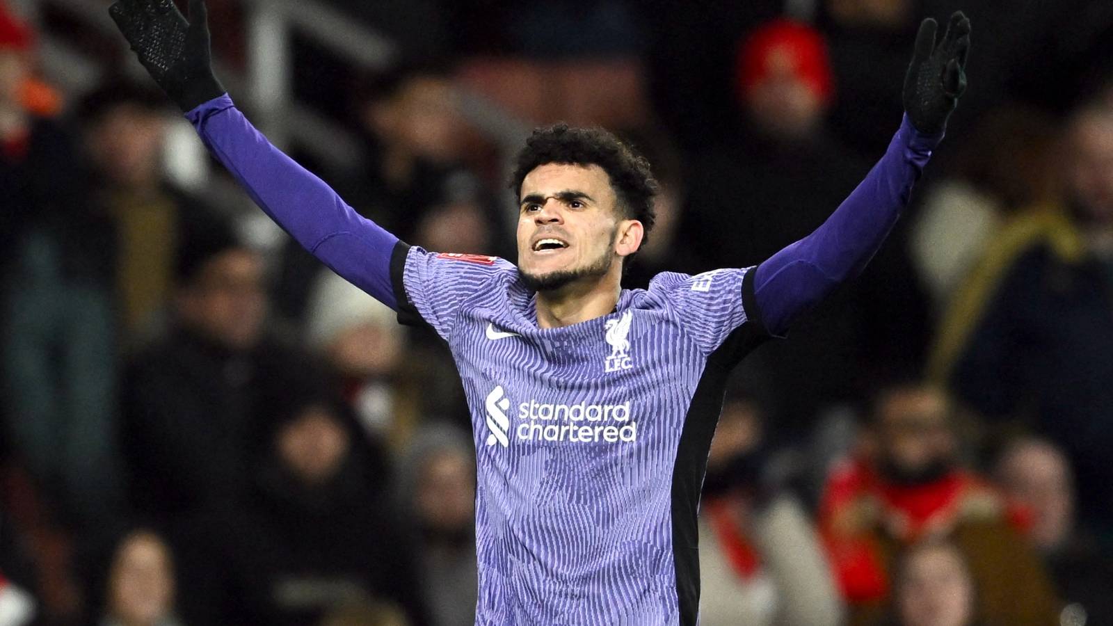 Slot must must immediately ditch Liverpool flop who earns more than Diaz