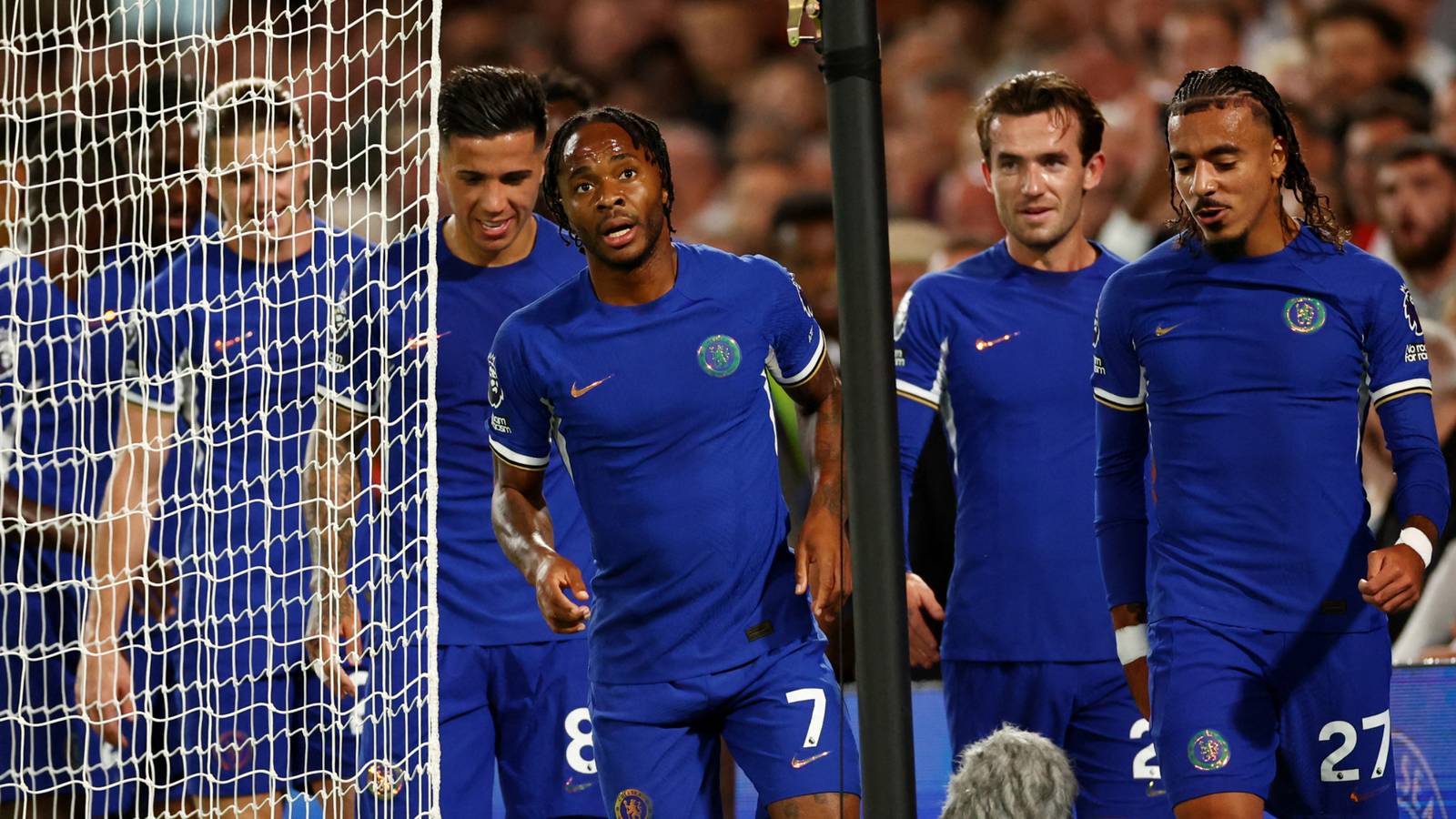 Poch must bench Chelsea's 6/10 star who lost the ball 23 times at Wembley