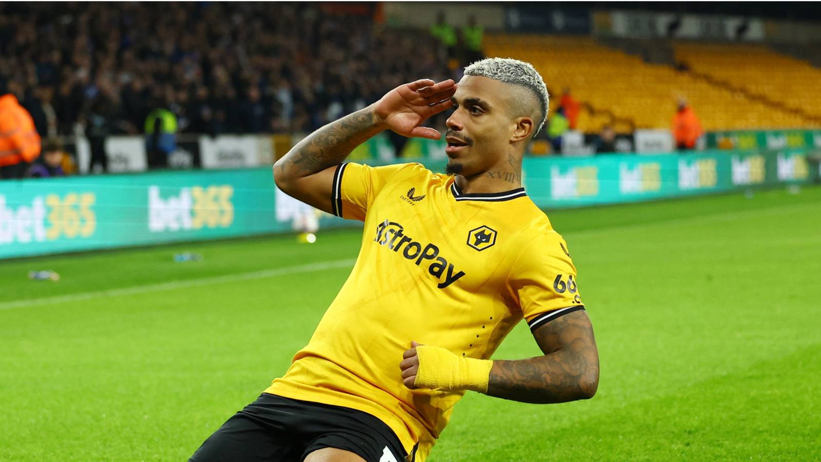 Wolves reach agreement to sign deadline-busting £17m+ Lemina replacement