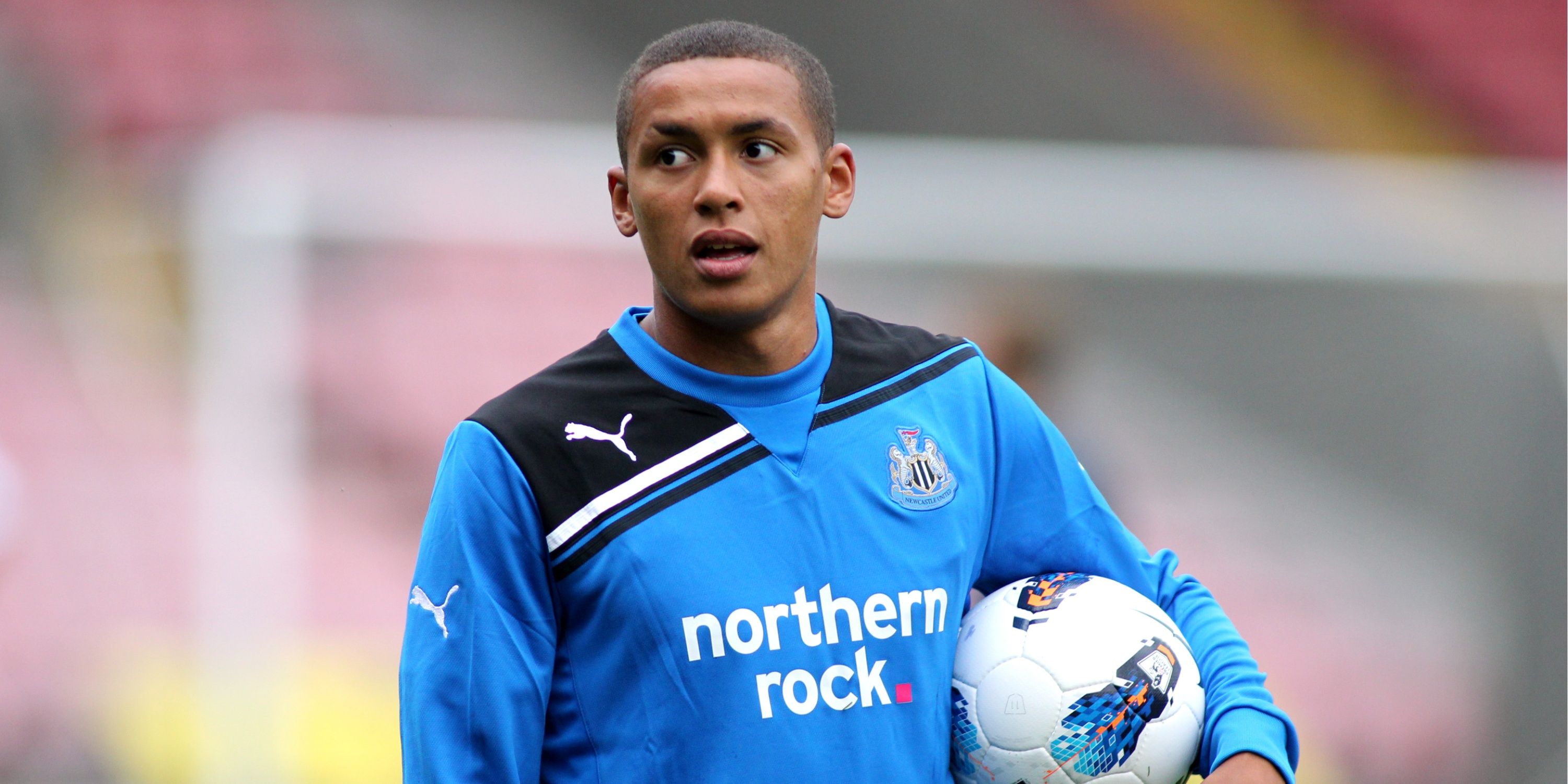 Newcastle sold a defender for £90k, now he has more career goals than Isak