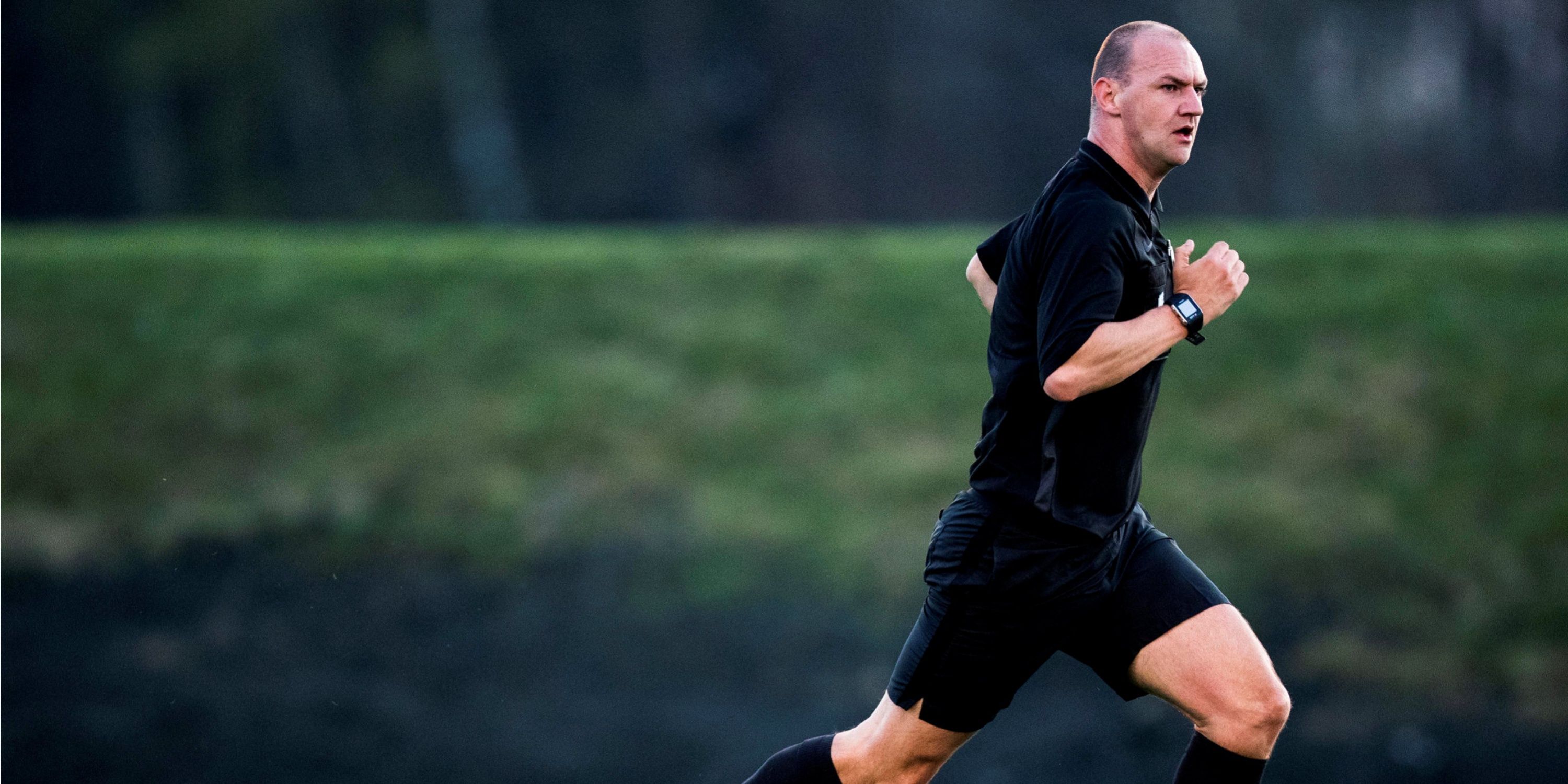 Which football teams do Premier League referees support?