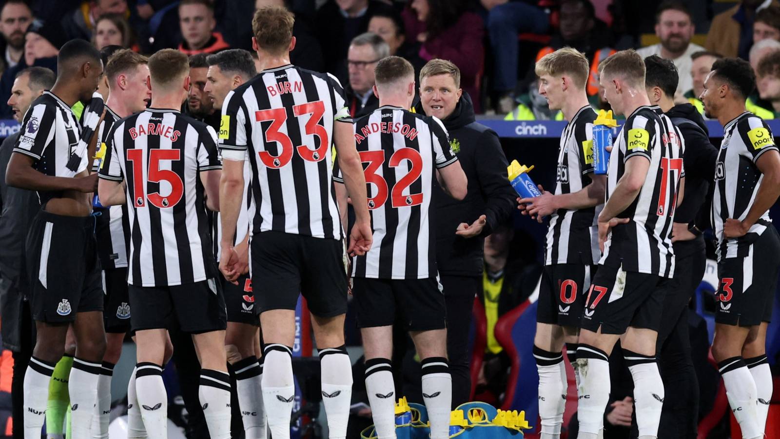 Newcastle ready to listen to offers for £100,000-p/w player who Howe loves