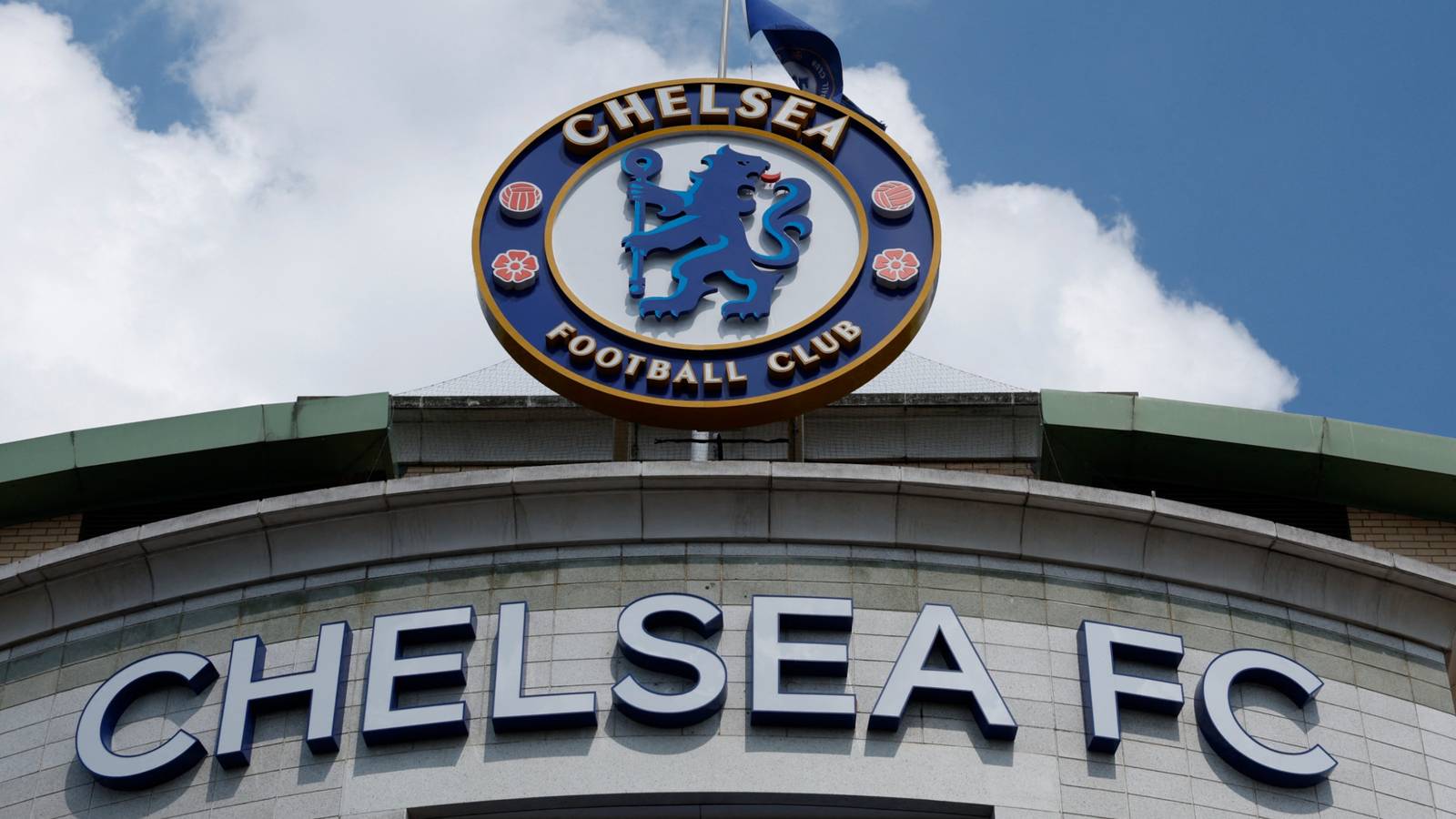Chelsea tipped for "very big" financial windfall with BlueCo "adamant"