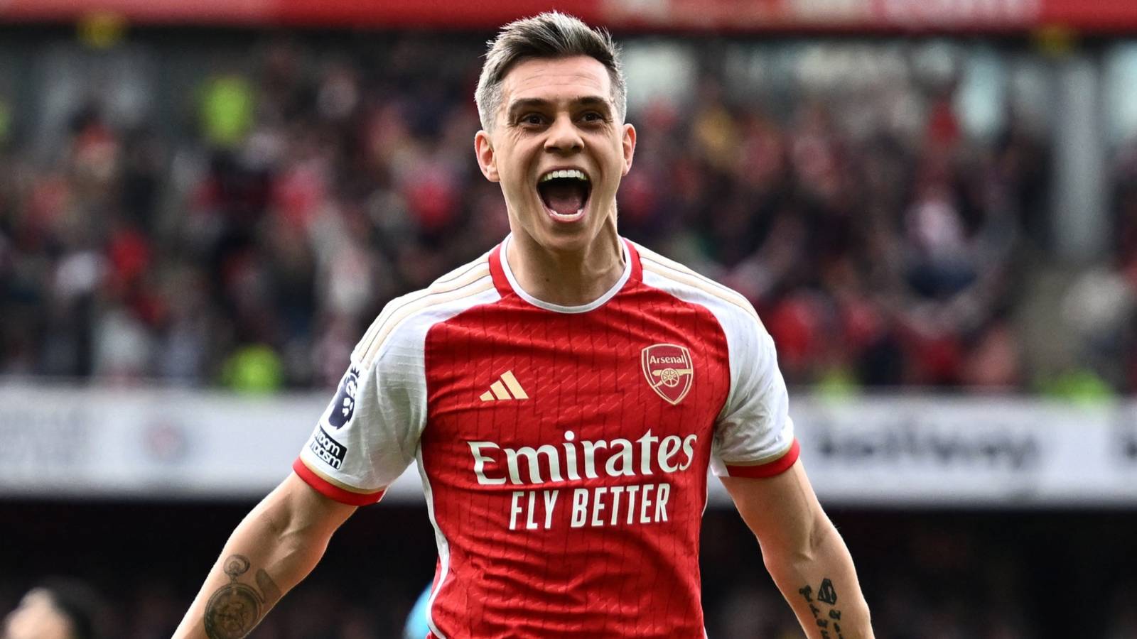 Arteta must finally axe "unreal" Arsenal star worth 2x more than Trossard