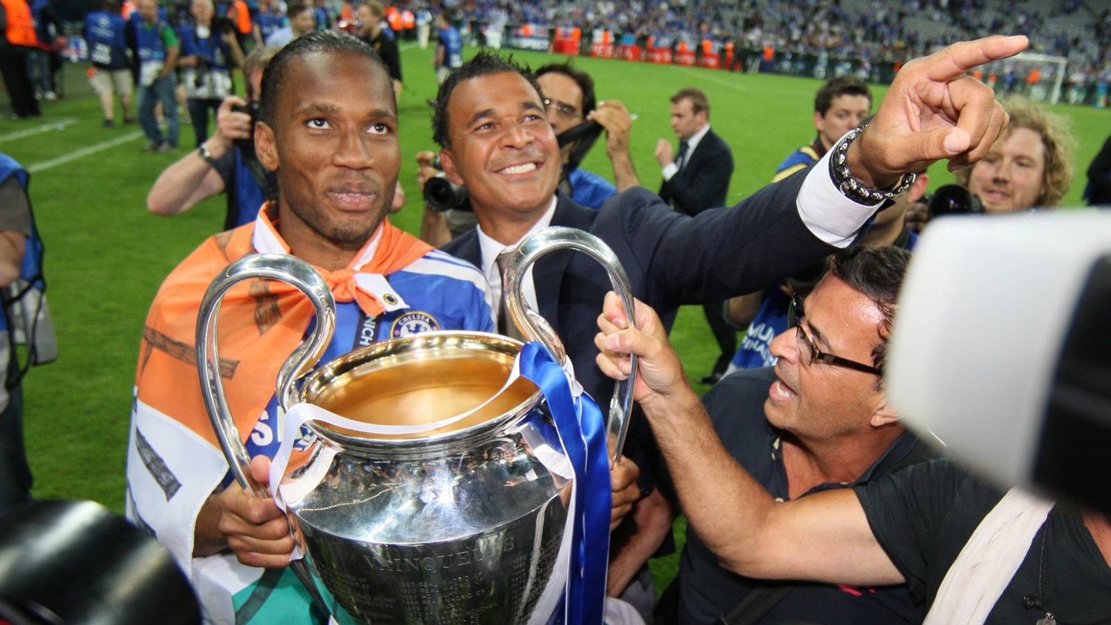 Aston Villa now keen to sign forward compared to Drogba in cheap £1m+ deal