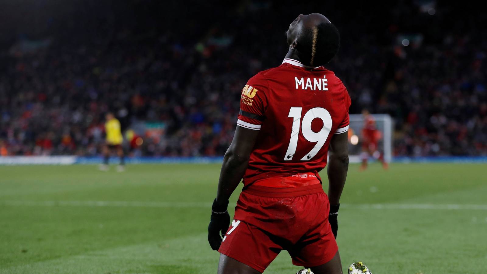 Liverpool pushing hard to sign their new Sadio Mane in club-record deal