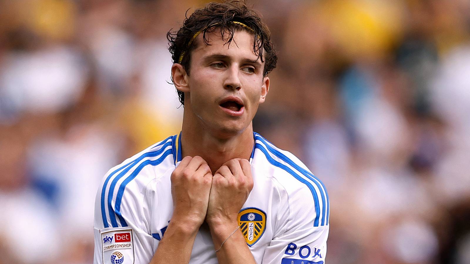 Huge upgrade on Aaronson: Leeds interested in signing "special" £40m star