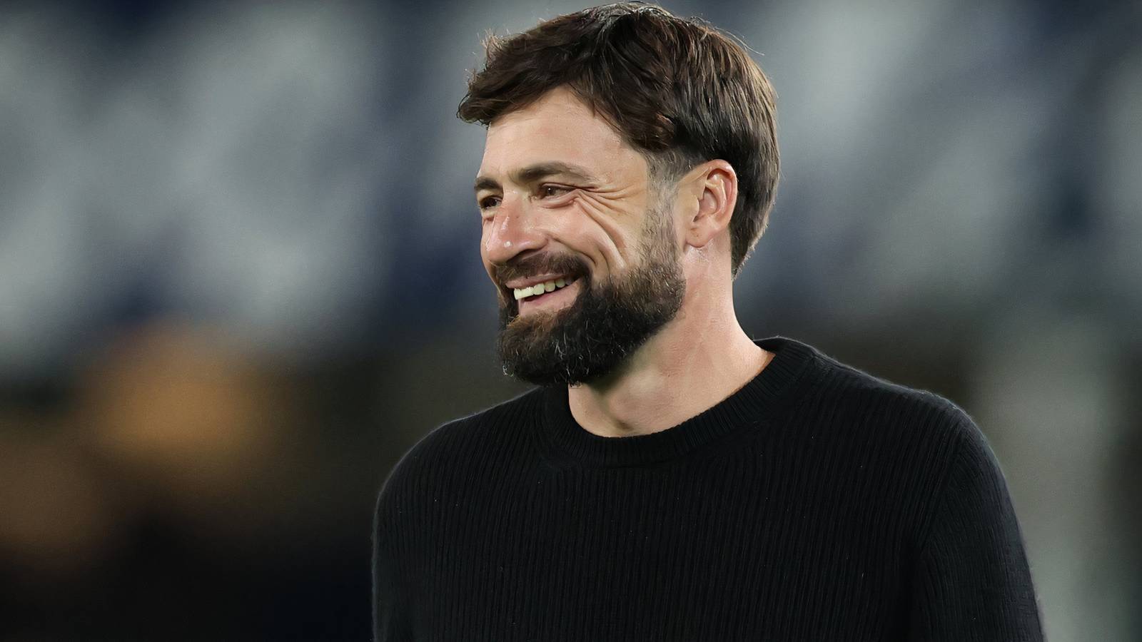 Martin now leading Rangers talks to sign new £18m midfielder with Rothwell