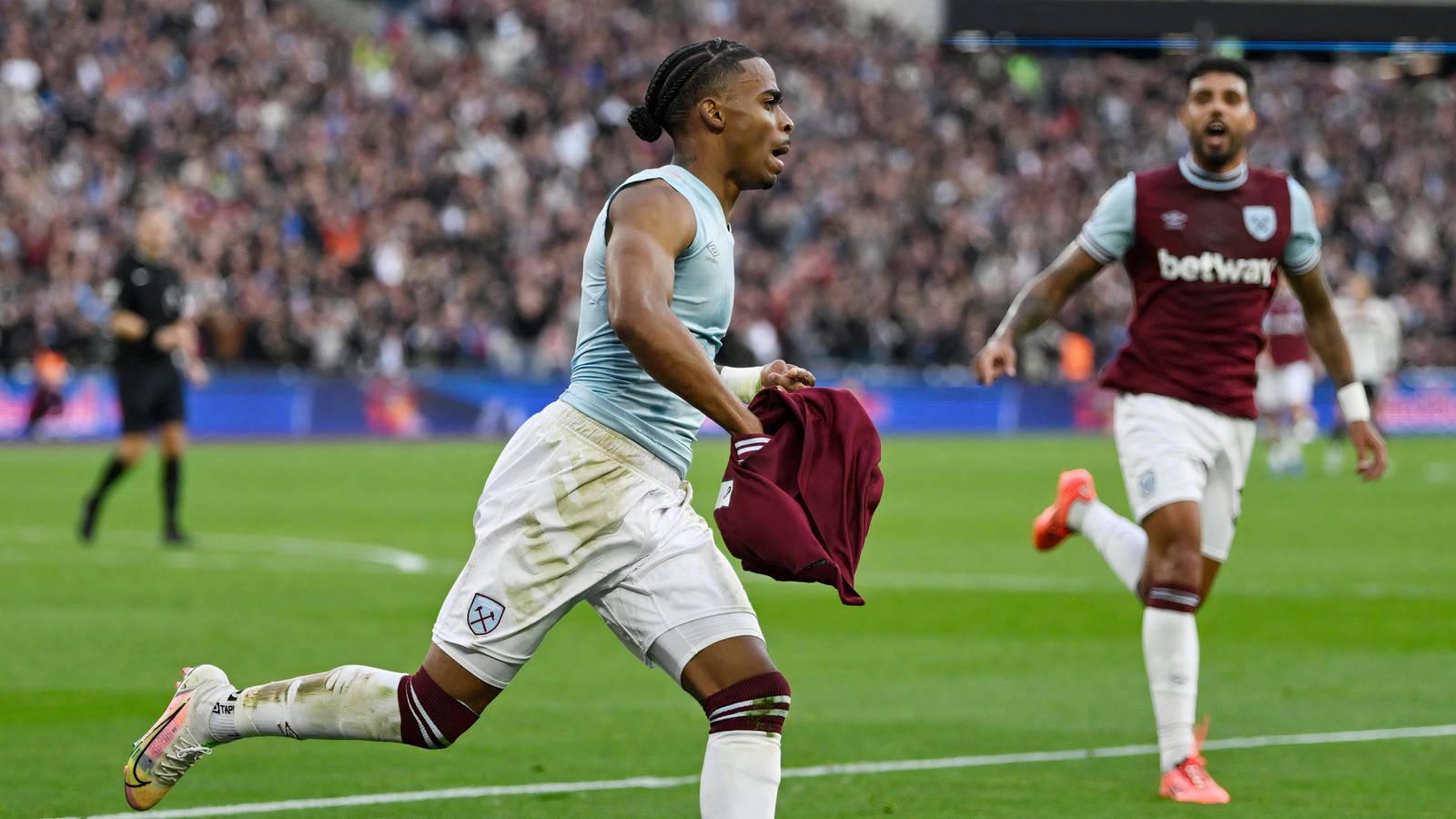 West Ham wasted £52.8m on flop who earned over 2x more than Summerville