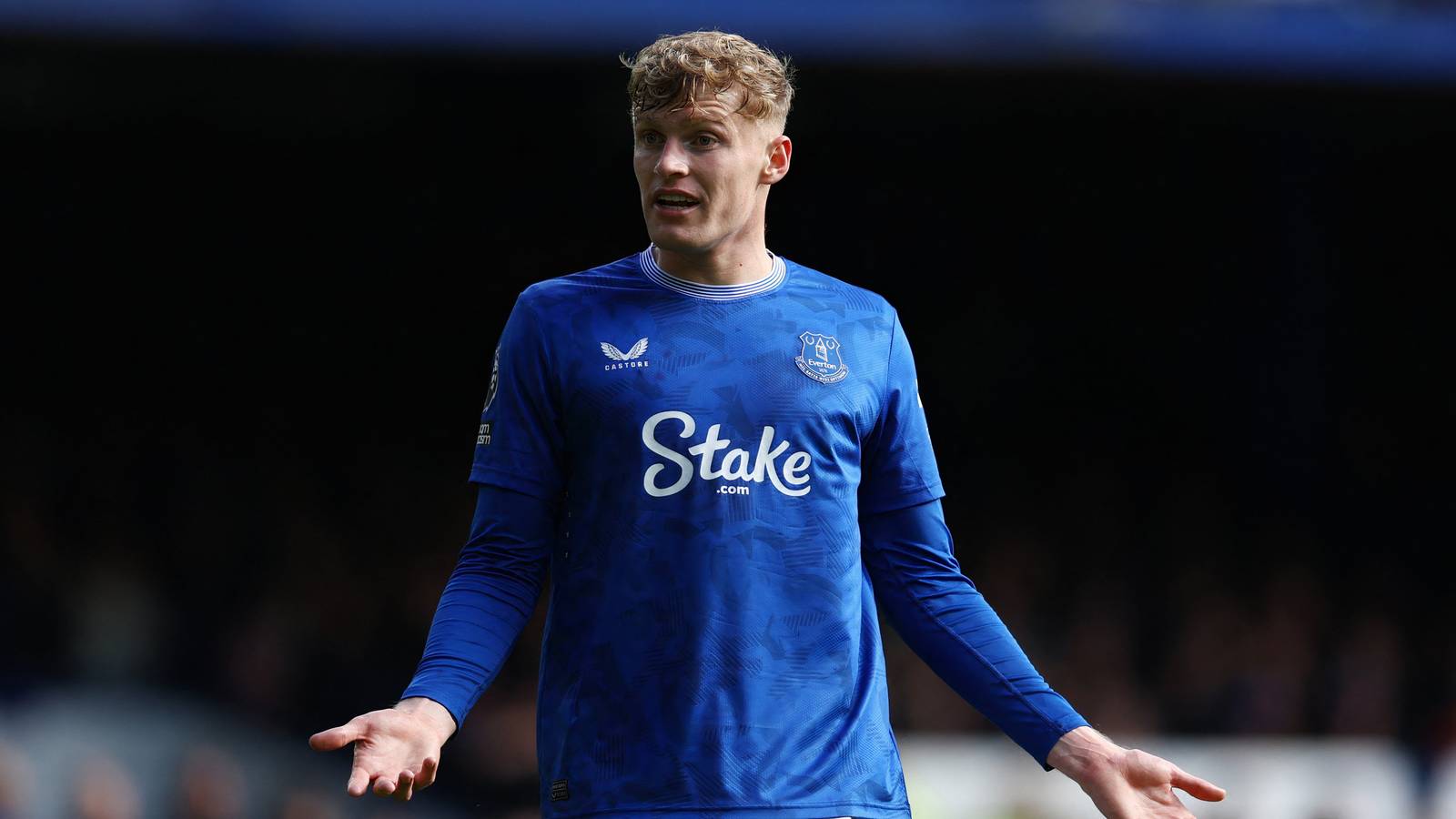 Friedkin and Everton eye bid to sign new £20m+ star to replace Branthwaite