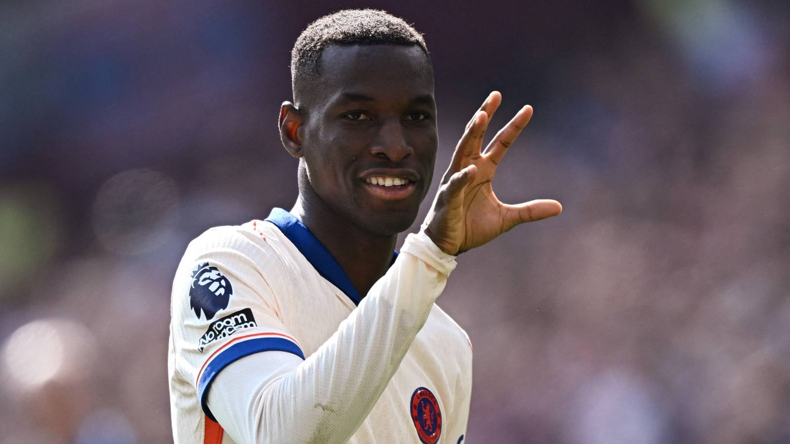 He'd be amazing with Jackson: Chelsea submit bid to sign "incredible" star