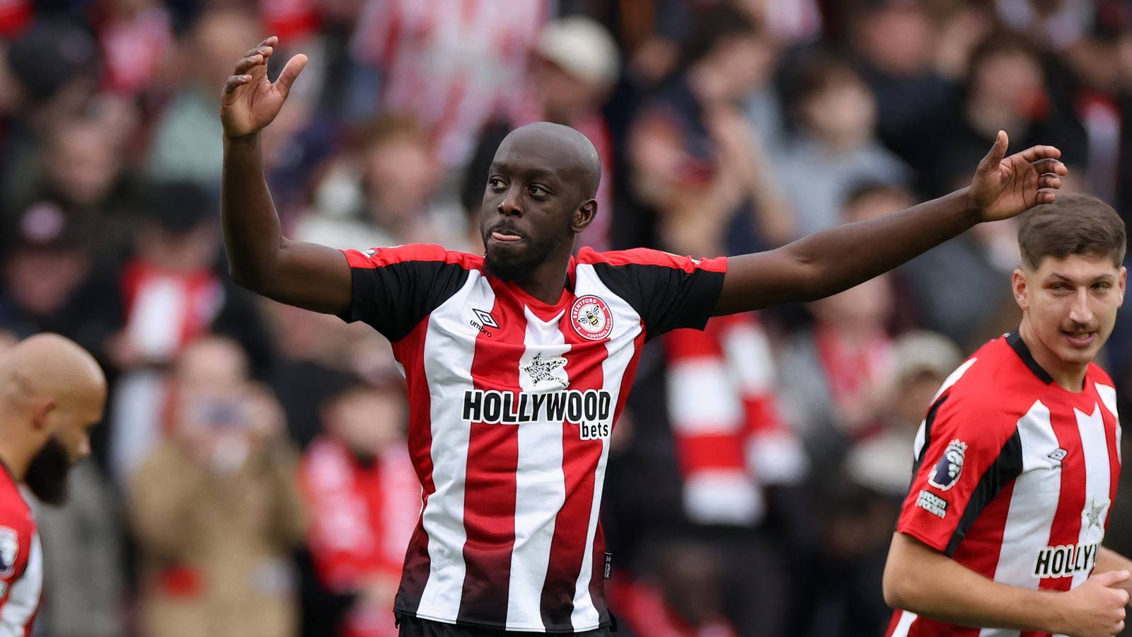 Nottingham Forest now battling to sign "amazing" 10-goal Wissa alternative