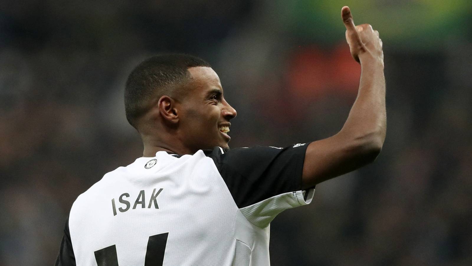 Newcastle chasing £50m Isak partner who's the "perfect January signing"