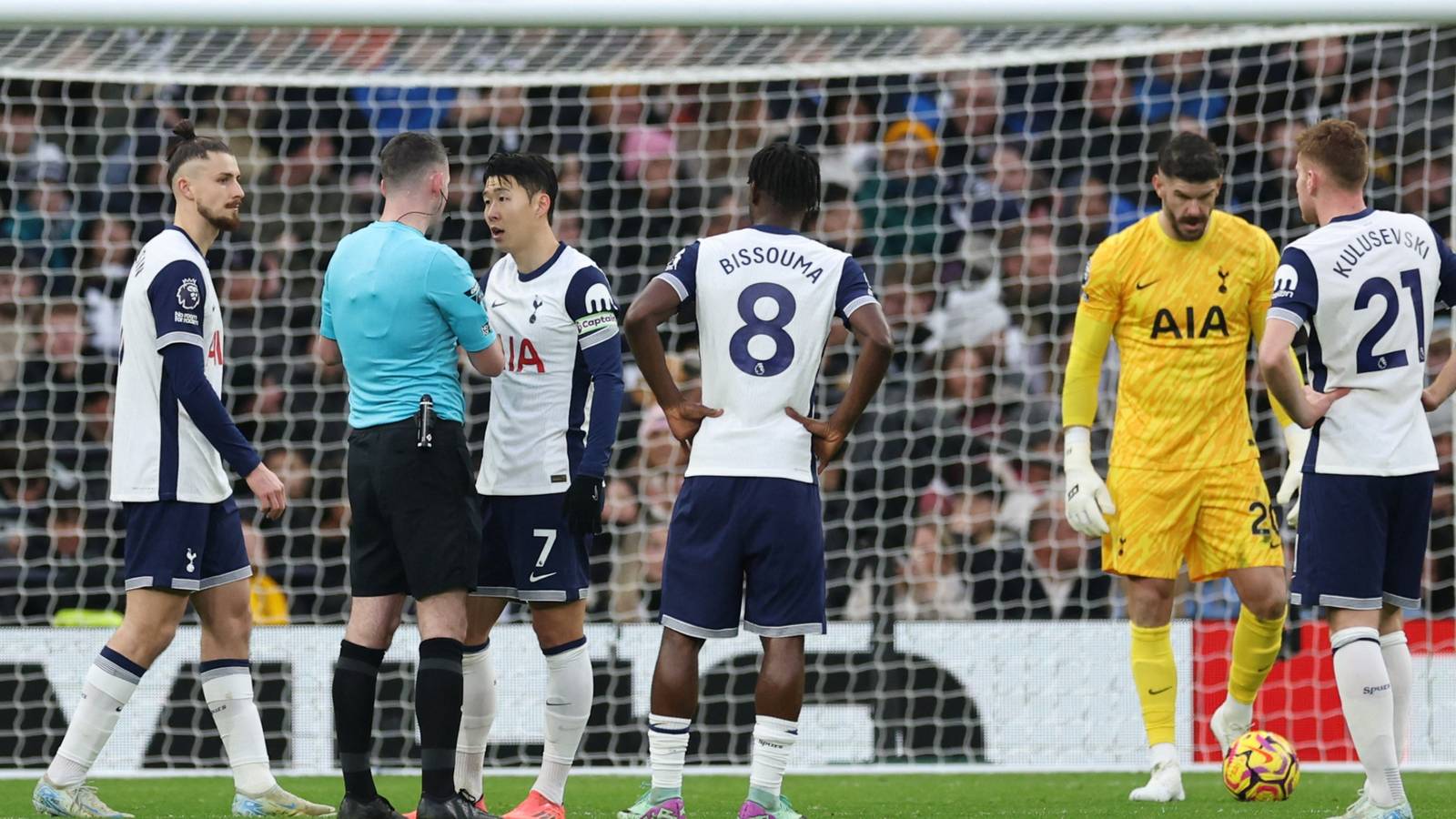 Spurs' 5/10 flop must never play for the club again after Wolves display