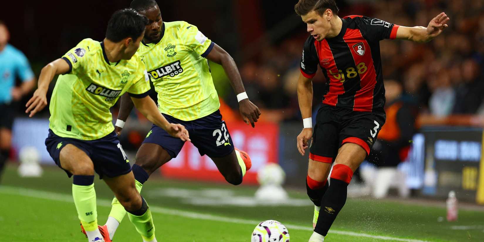 West Ham have put "quick" £17.5m player up for sale after recall decision